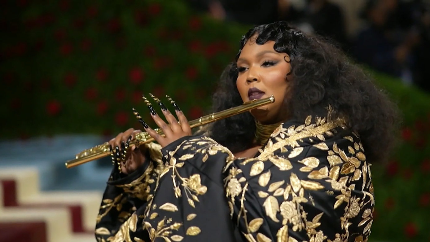 Watch The Uplift Season 2022 Episode 35: The Uplift: A flute for Lizzo ...