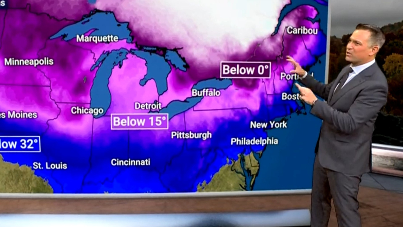Watch CBS Evening News: Tracking winter weather and bitter cold - Full show on CBS