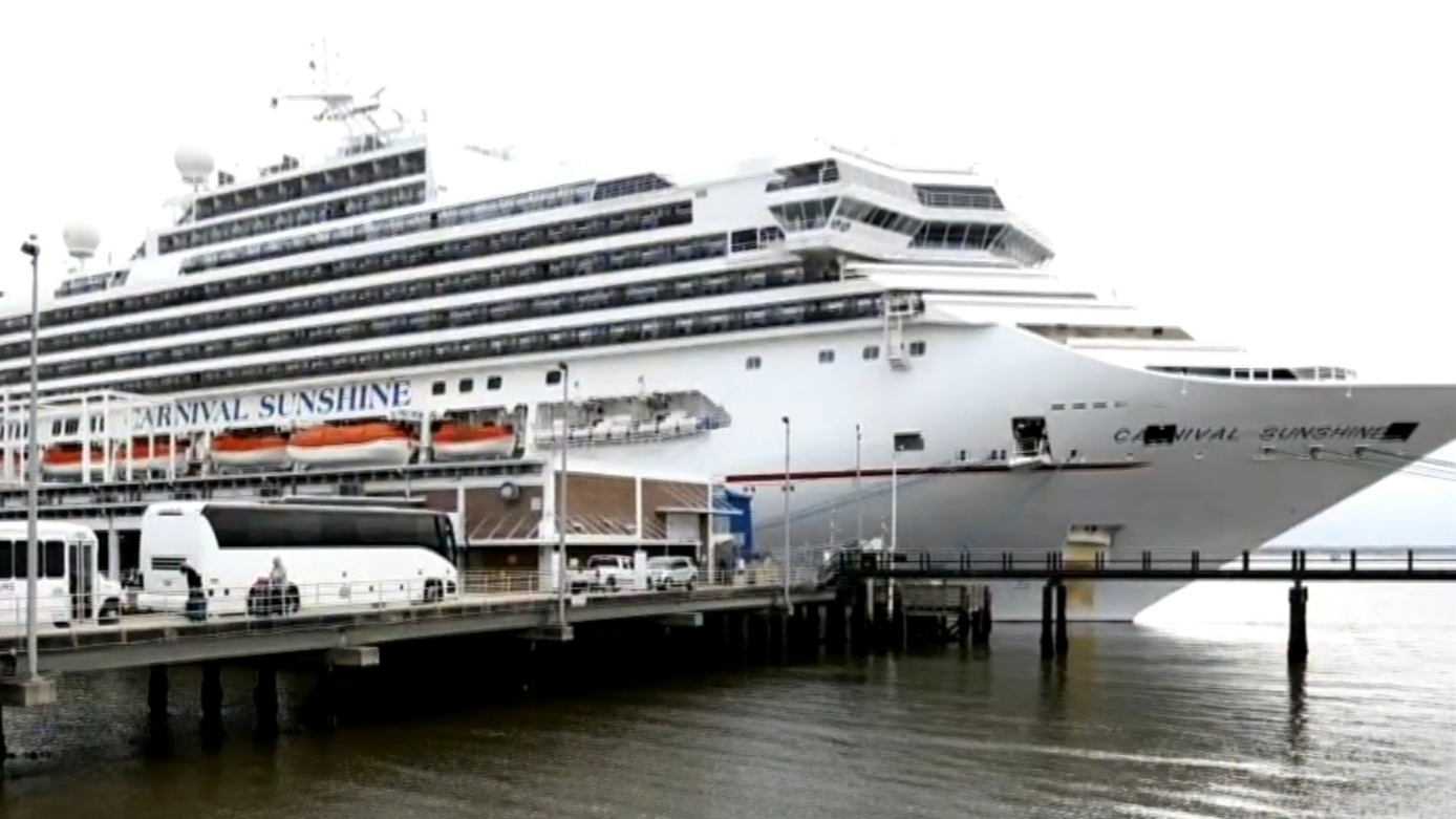 Watch CBS Evening News: FBI investigating suspicious cruise ship death ...