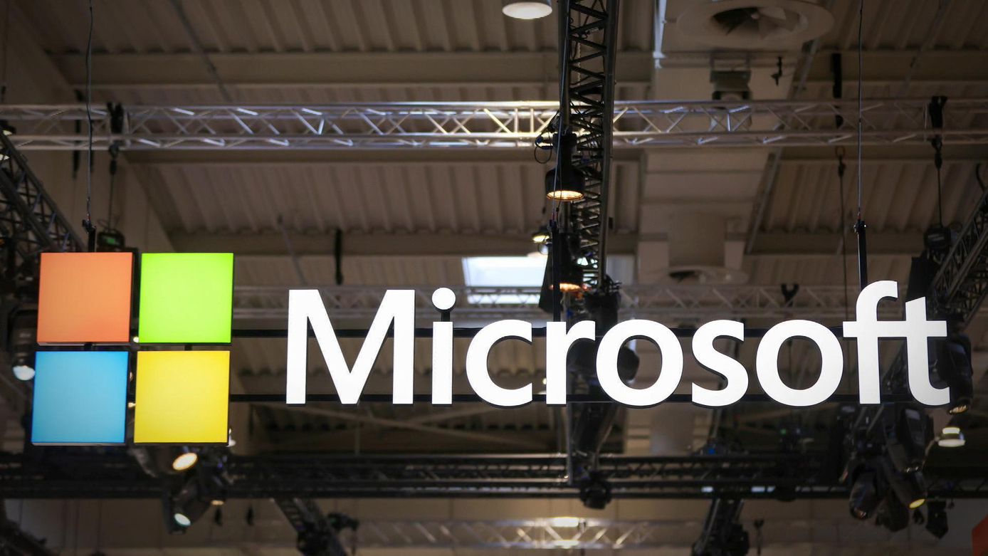 Watch CBS Mornings Season Episode : Worldwide Microsoft outage impacts ...