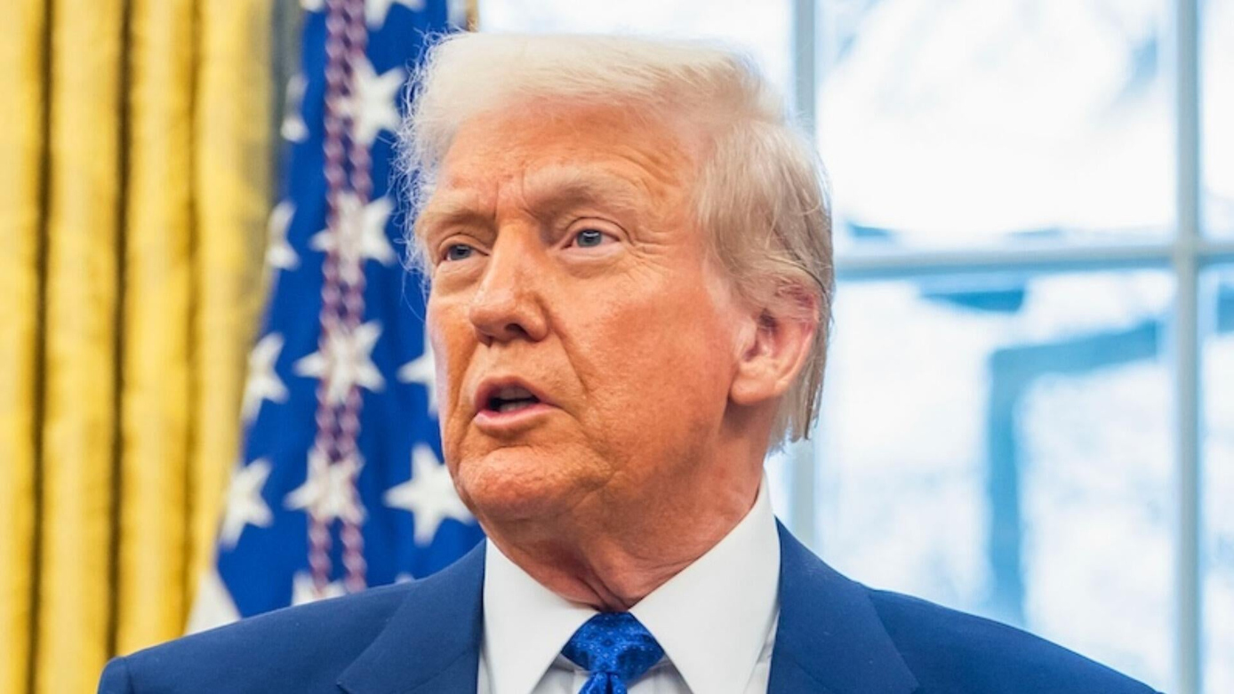 Watch CBS Evening News: The headlines from Trump's first weeks in ...