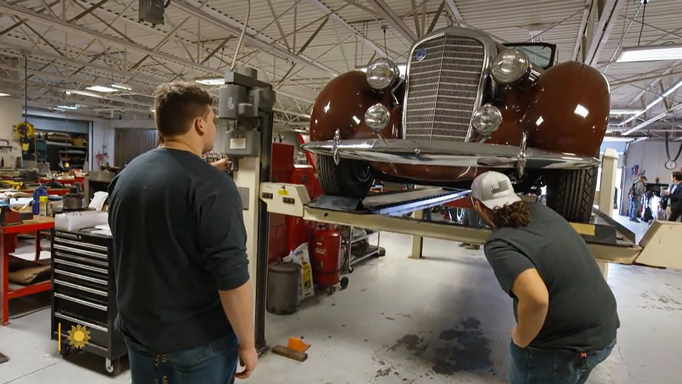 Watch Sunday Morning: Restoring classic cars in the classroom - Full ...