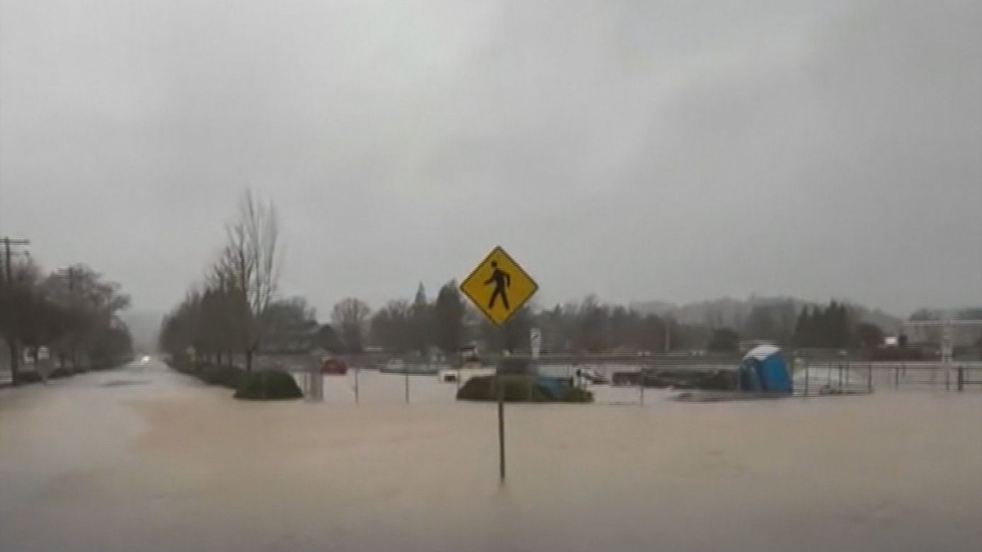 Watch CBS Evening News Season 2025 Episode 347: 12/22: CBS Evening News ...