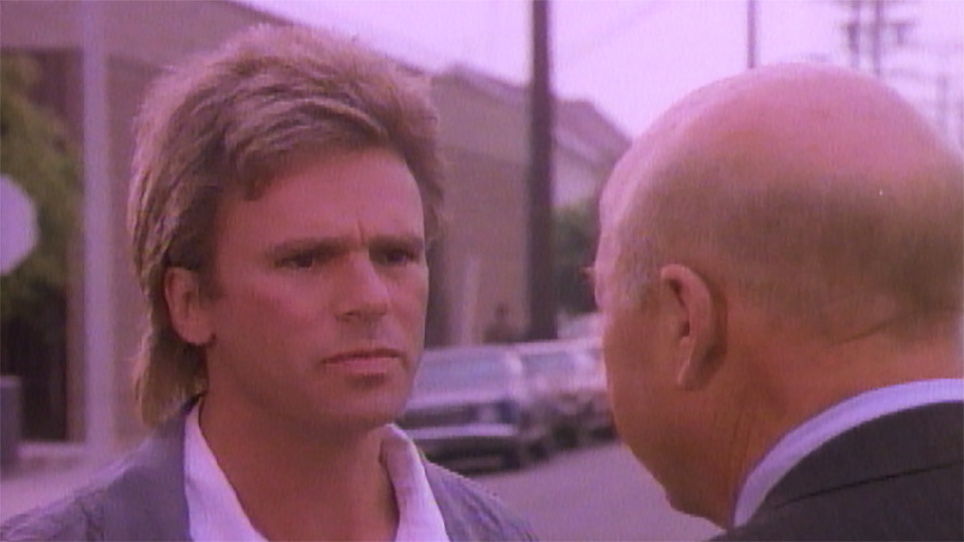 Watch MacGyver Classic Season 2 Episode 9: MacGyver - Silent World ...