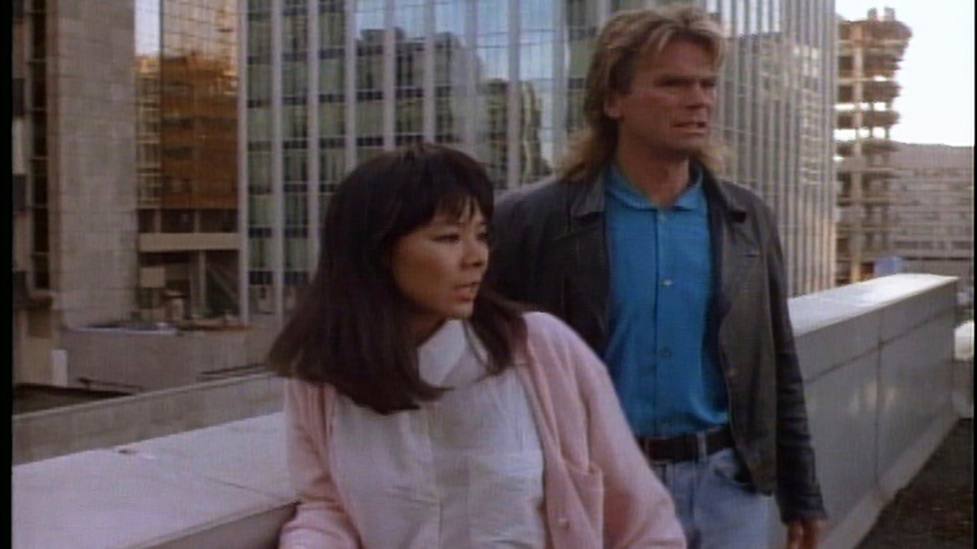 Watch MacGyver Classic Season 5 Episode 7: MacGyver - Children of Light ...