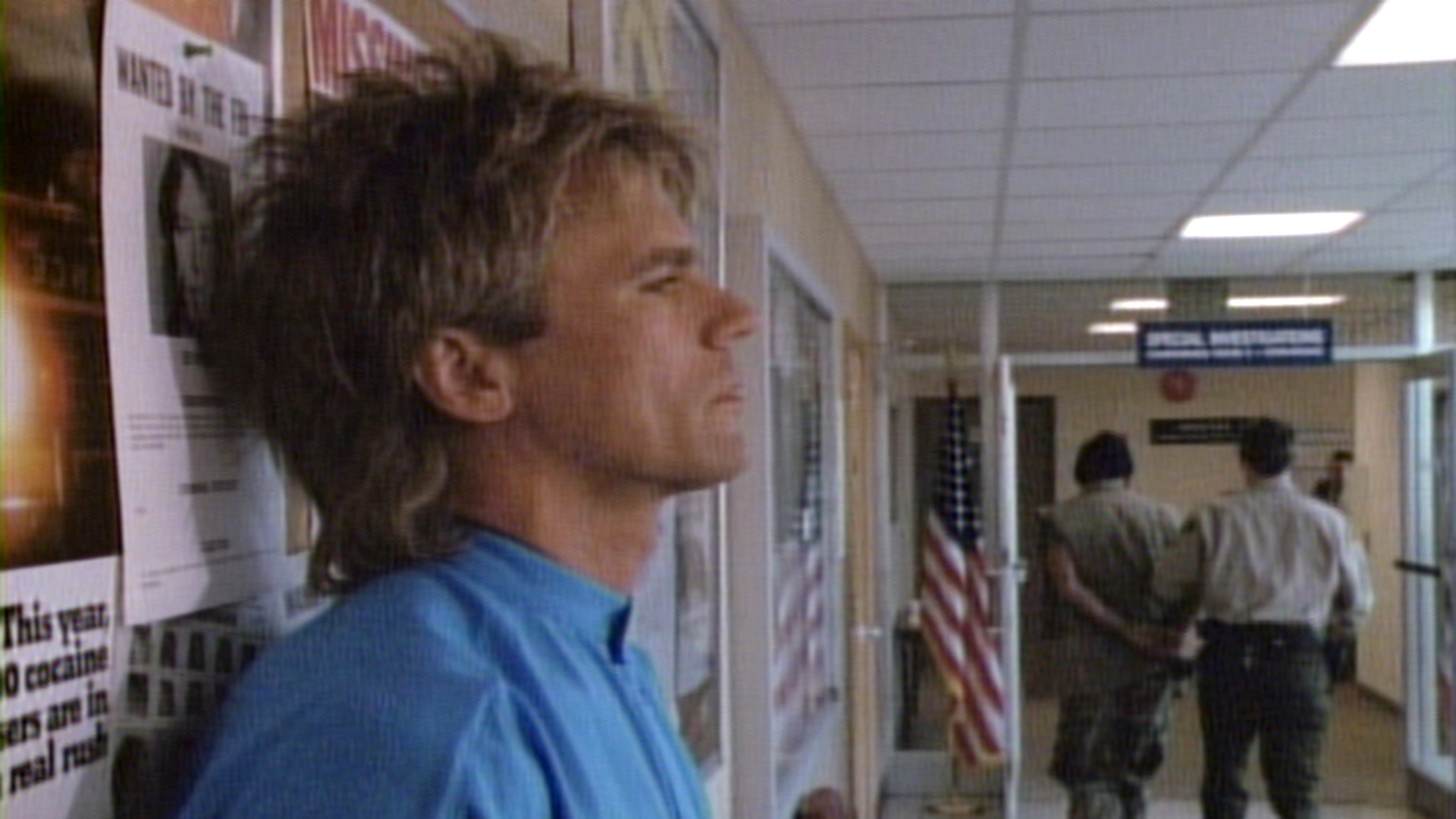Watch MacGyver Classic Season 6 Episode 3: MacGyver - The Gun – Full ...