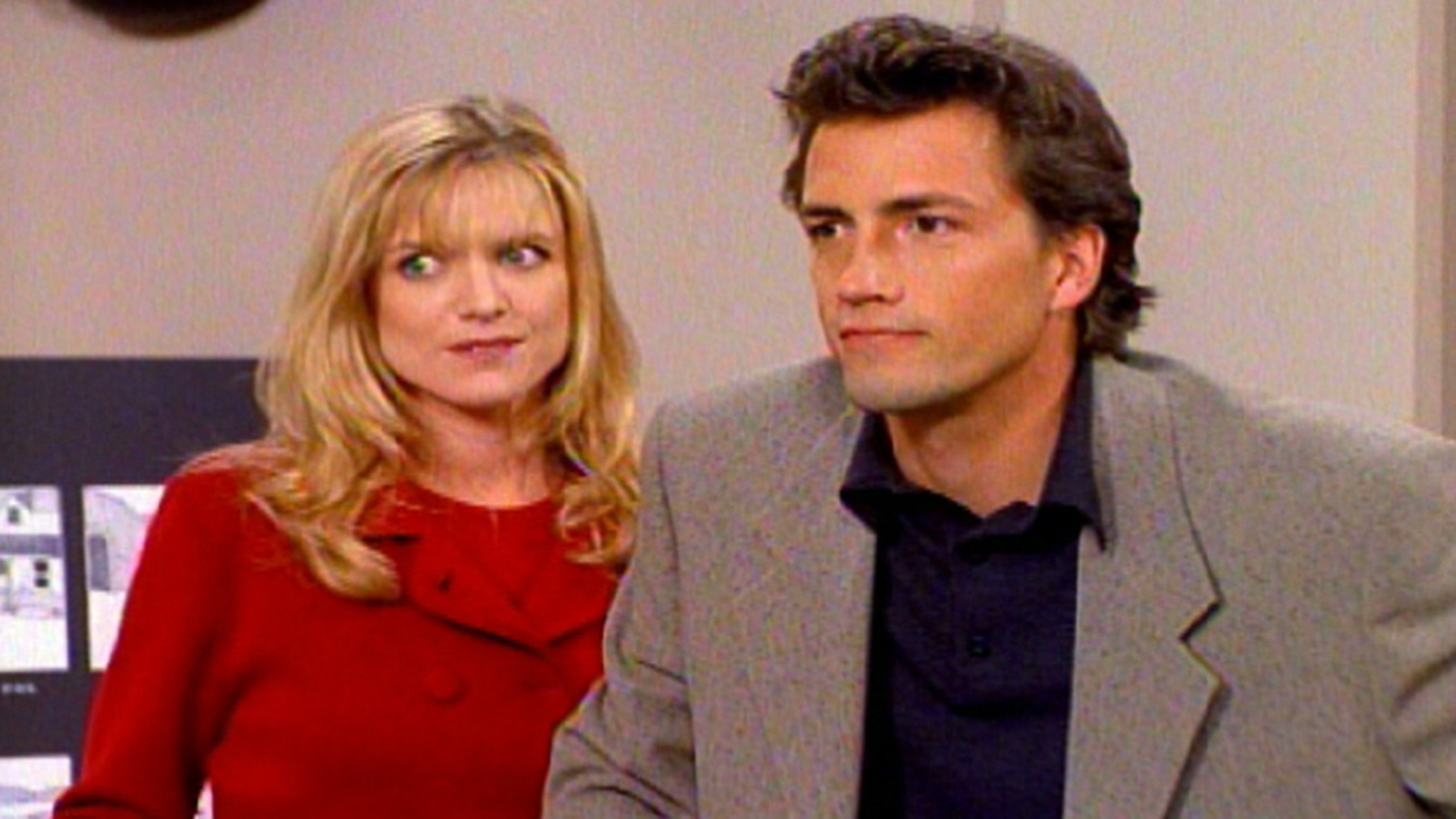 Watch Melrose Place Season 4 Episode 22: Melrose Place - The Circle Of ...