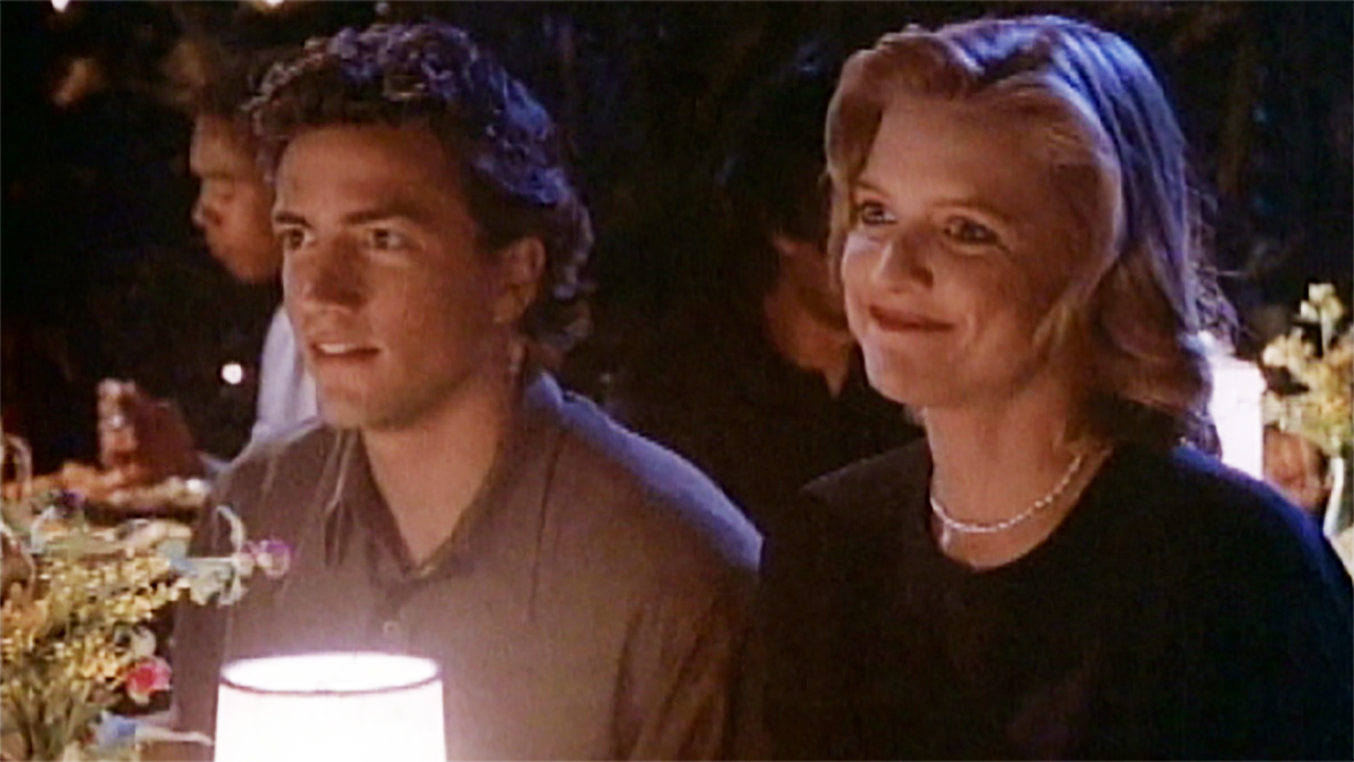 Watch Melrose Place Classic Season 2 Episode 6 Hot And Bothered Full Show On Cbs All Access