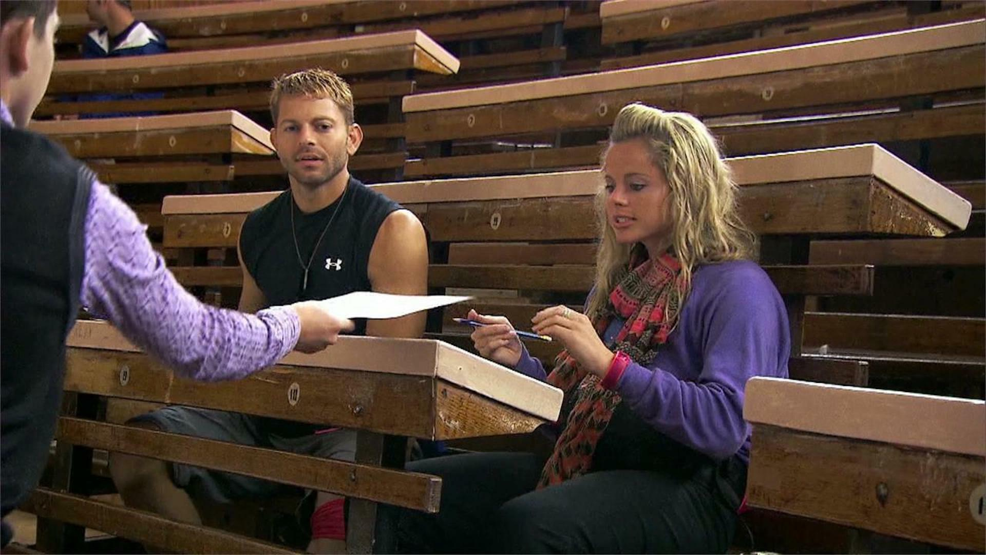 Watch The Amazing Race Season 21 Episode 8: The Amazing Race - We Was ...