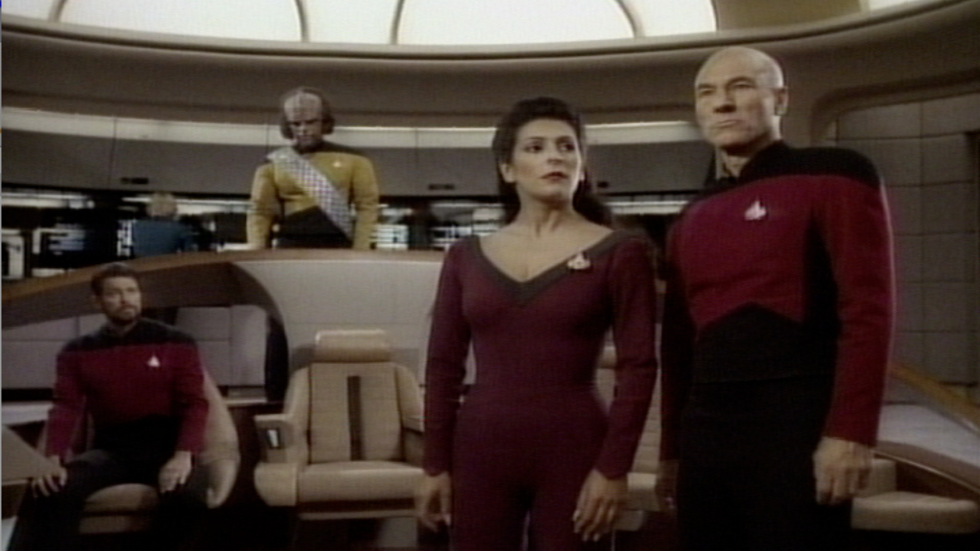 Watch Star Trek: The Next Generation Season 3 Episode 2: Star Trek: The ...