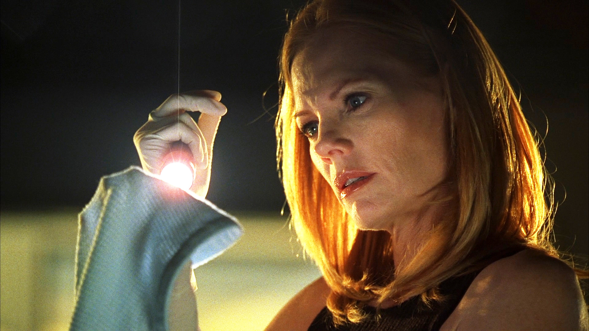 Watch CSI: Crime Scene Investigation Season 4 Episode 4: CSI: - Feeling ...