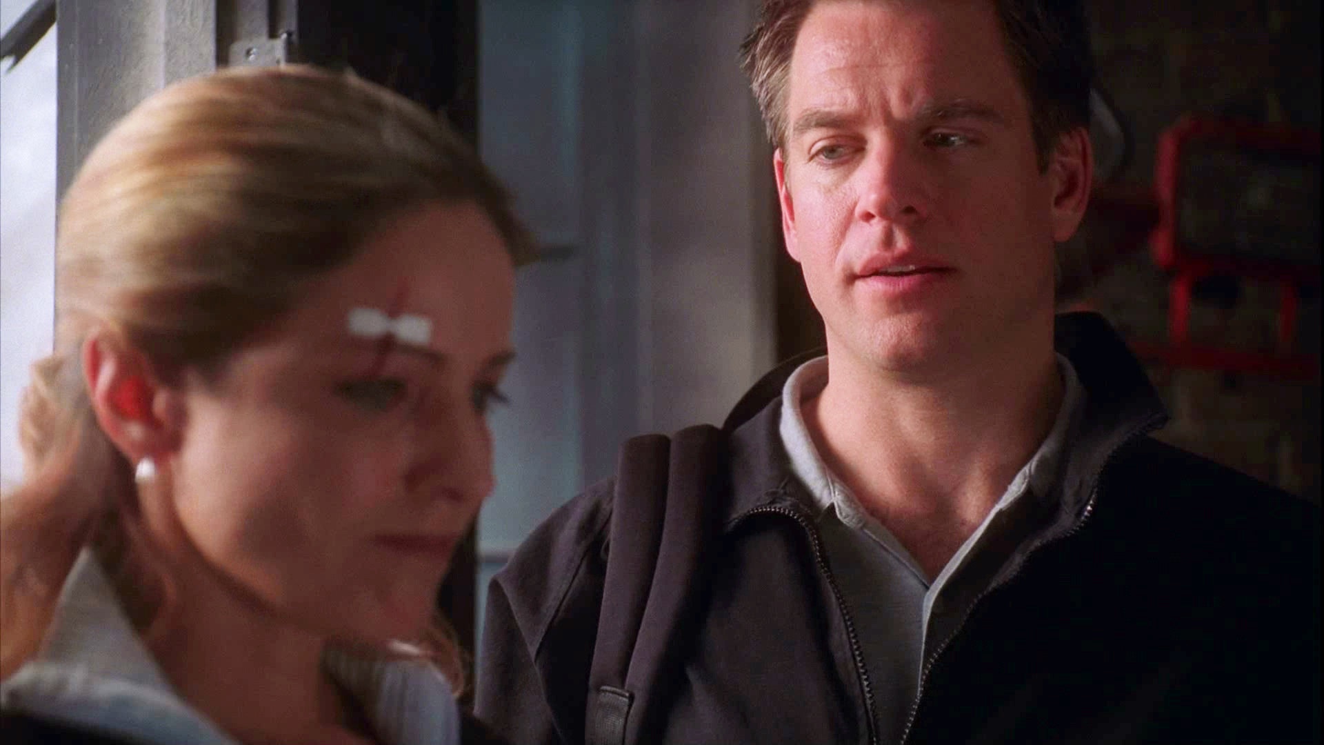 Watch NCIS Season 4 Episode 19: NCIS - Grace Period – Full show on ...