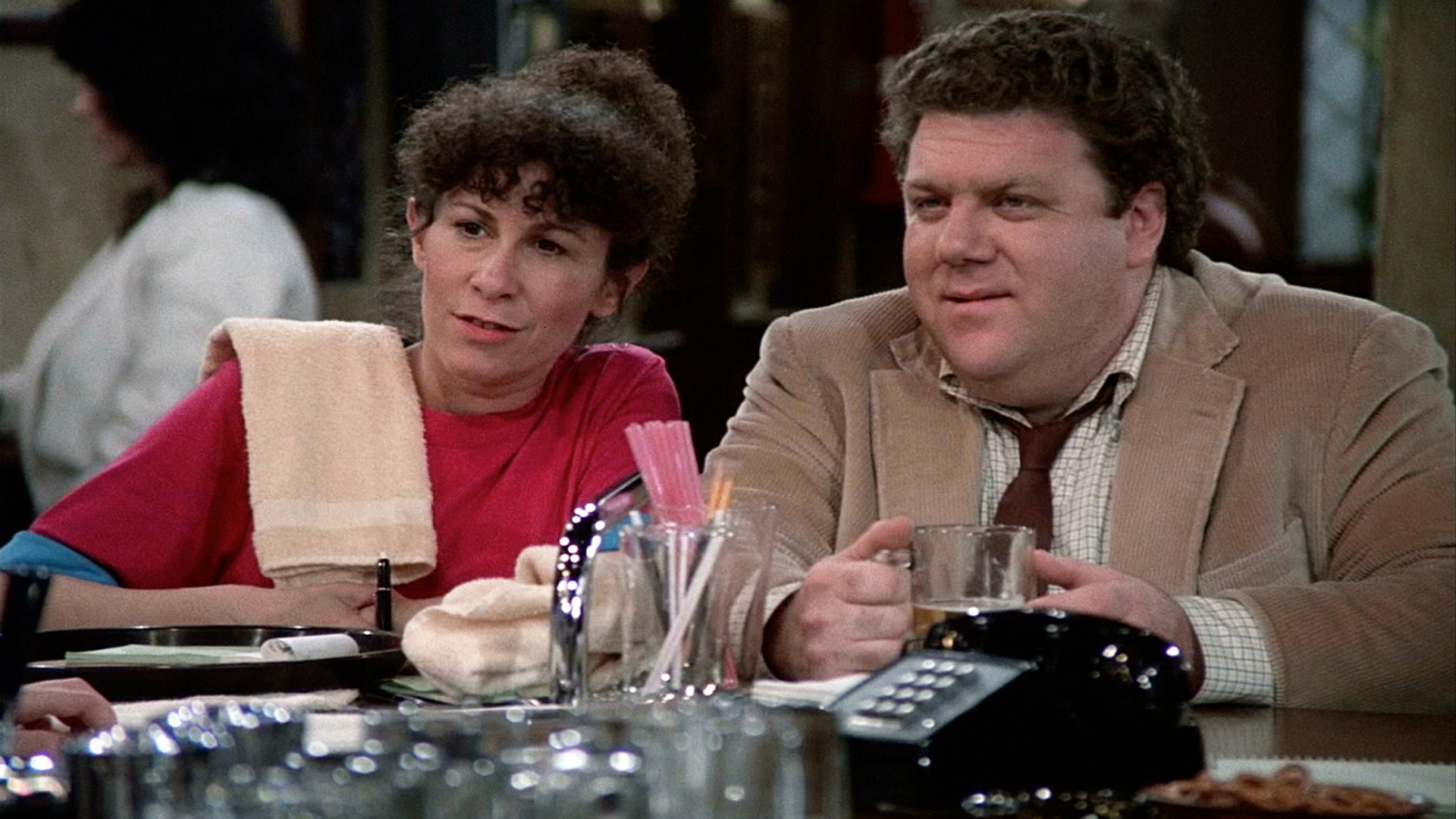 Watch Cheers Season 1 Episode 21: Cheers - Show Down - Part I – Full ...
