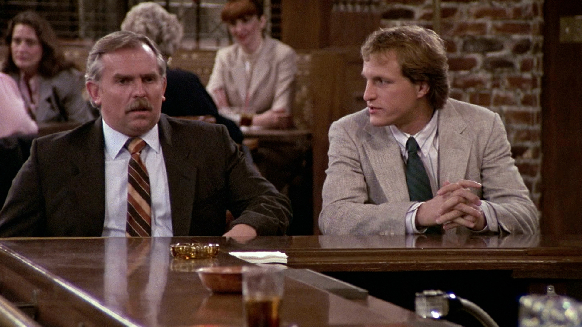 Watch Cheers Season 8 Episode 9: Cheers - For Real Men Only – Full show ...