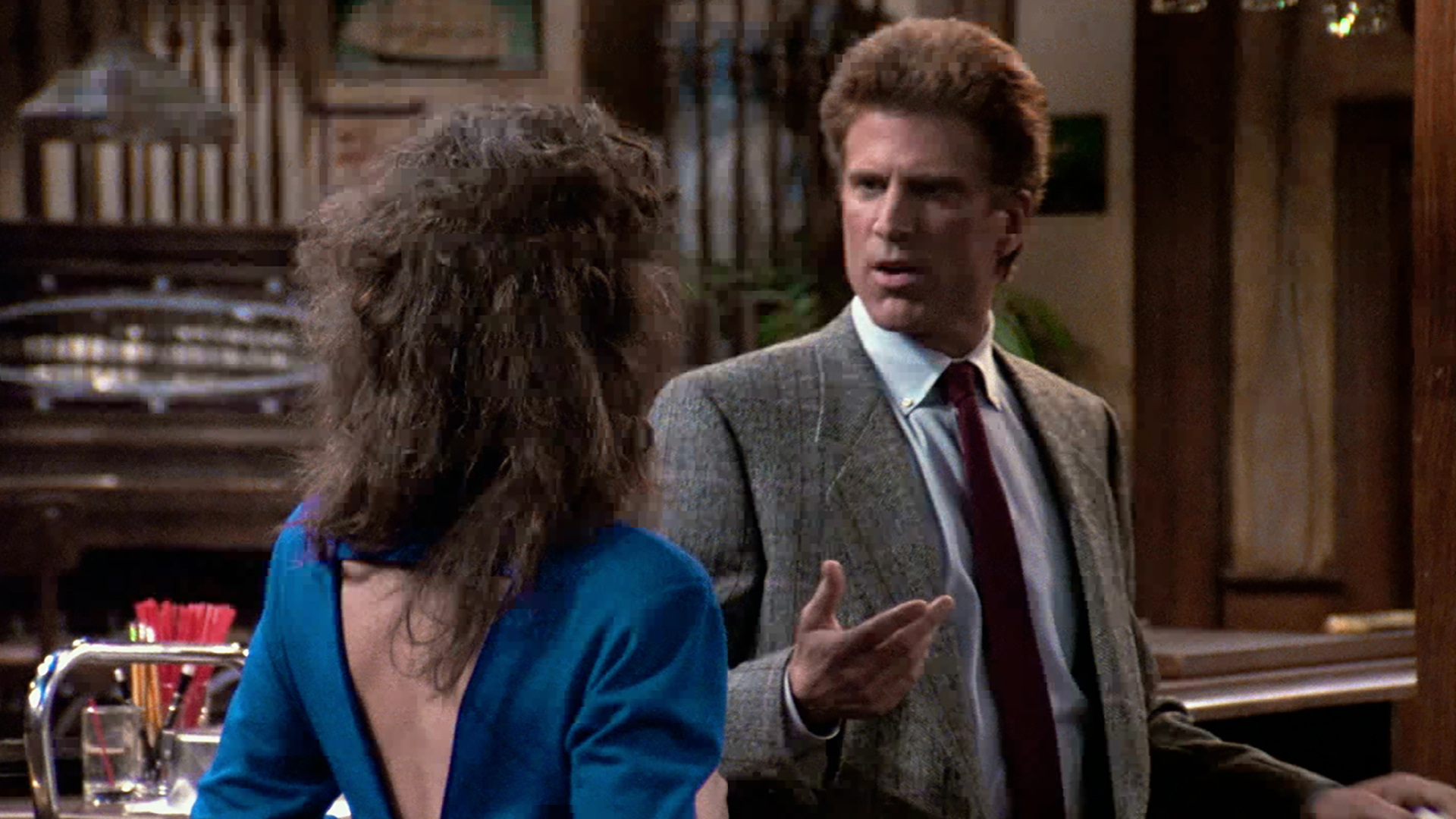 Watch Cheers Season 7 Episode 18: Cheers - What's Up, Doc? – Full show ...