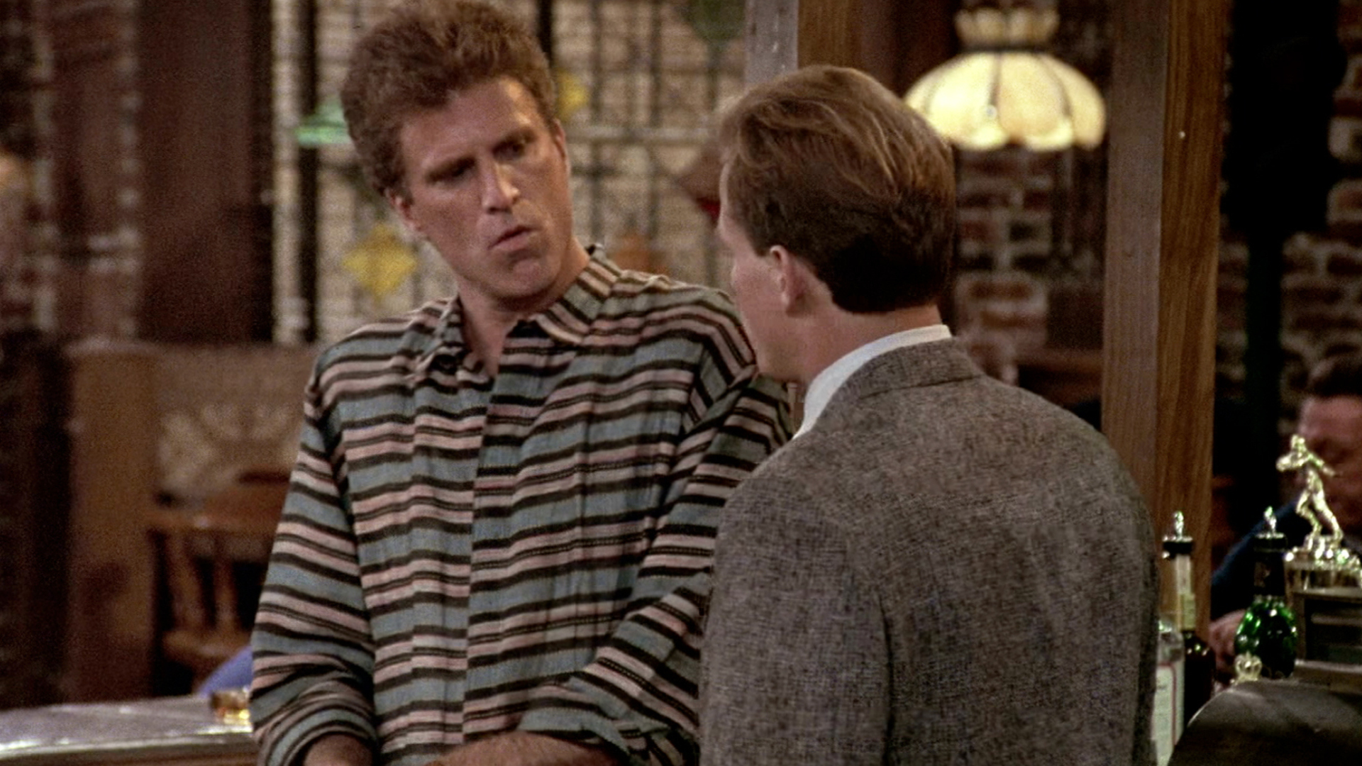 Watch Cheers Season 9 Episode 13: Cheers - Woody Interrupts – Full show ...