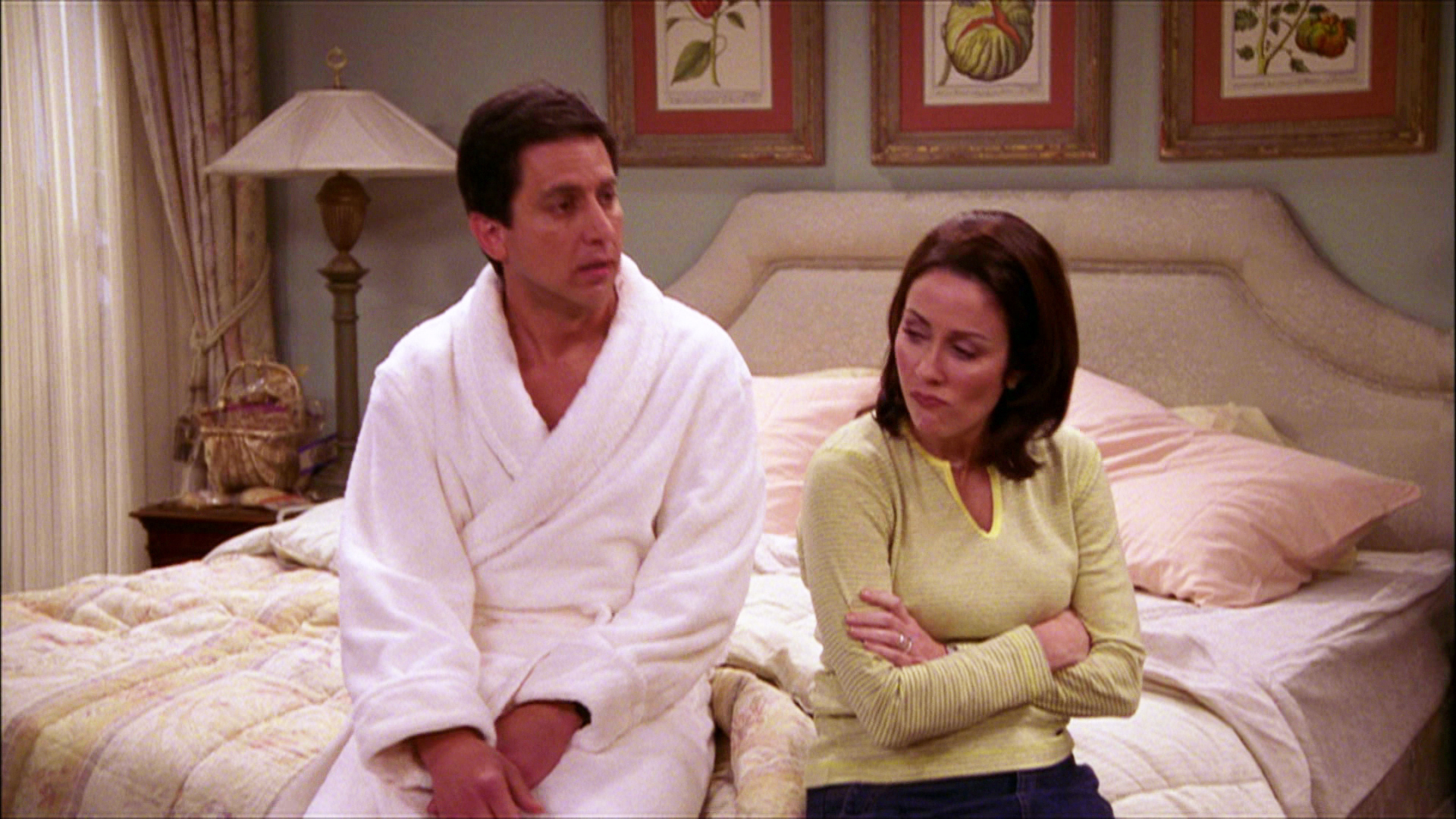 Watch Everybody Loves Raymond Season 5 Episode 13: Everybody Loves Raymond - Super Bowl – Full ...