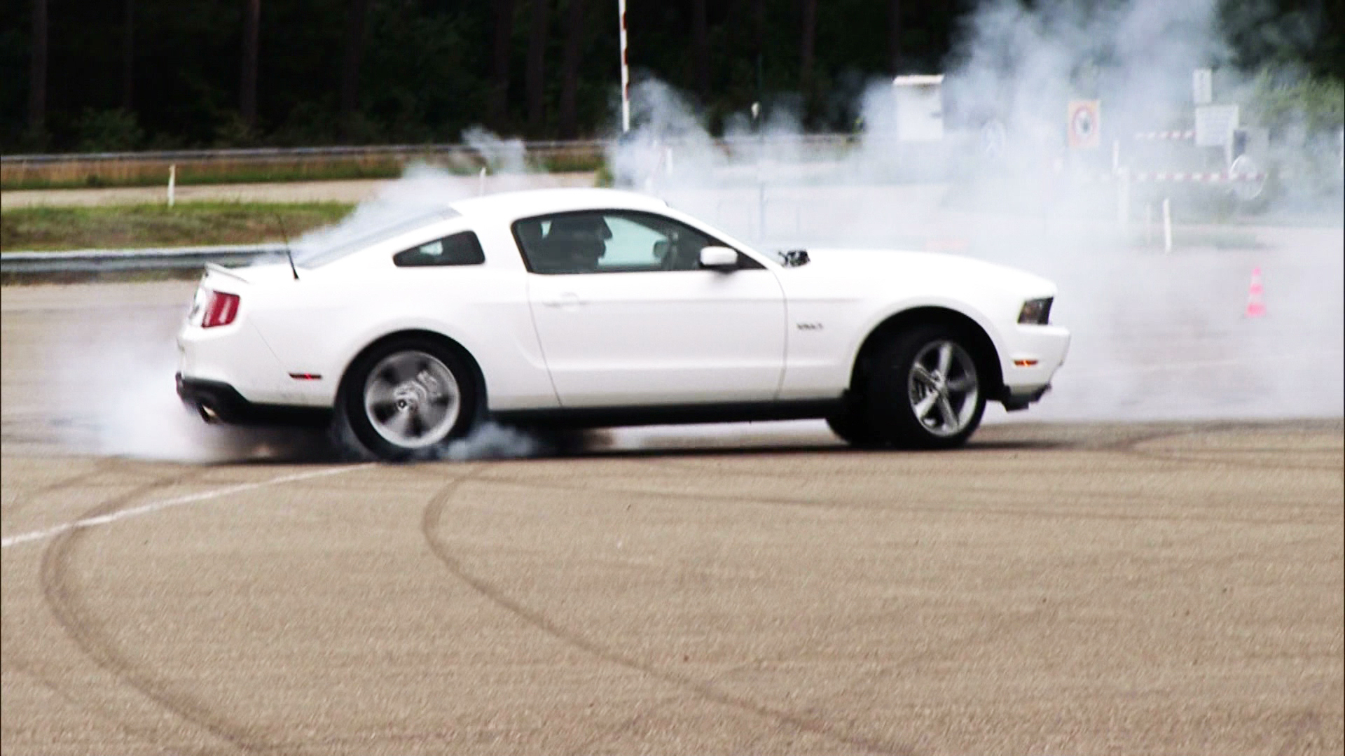 Watch The Amazing Race Season 19 Episode 10: The Amazing Race - Release ...