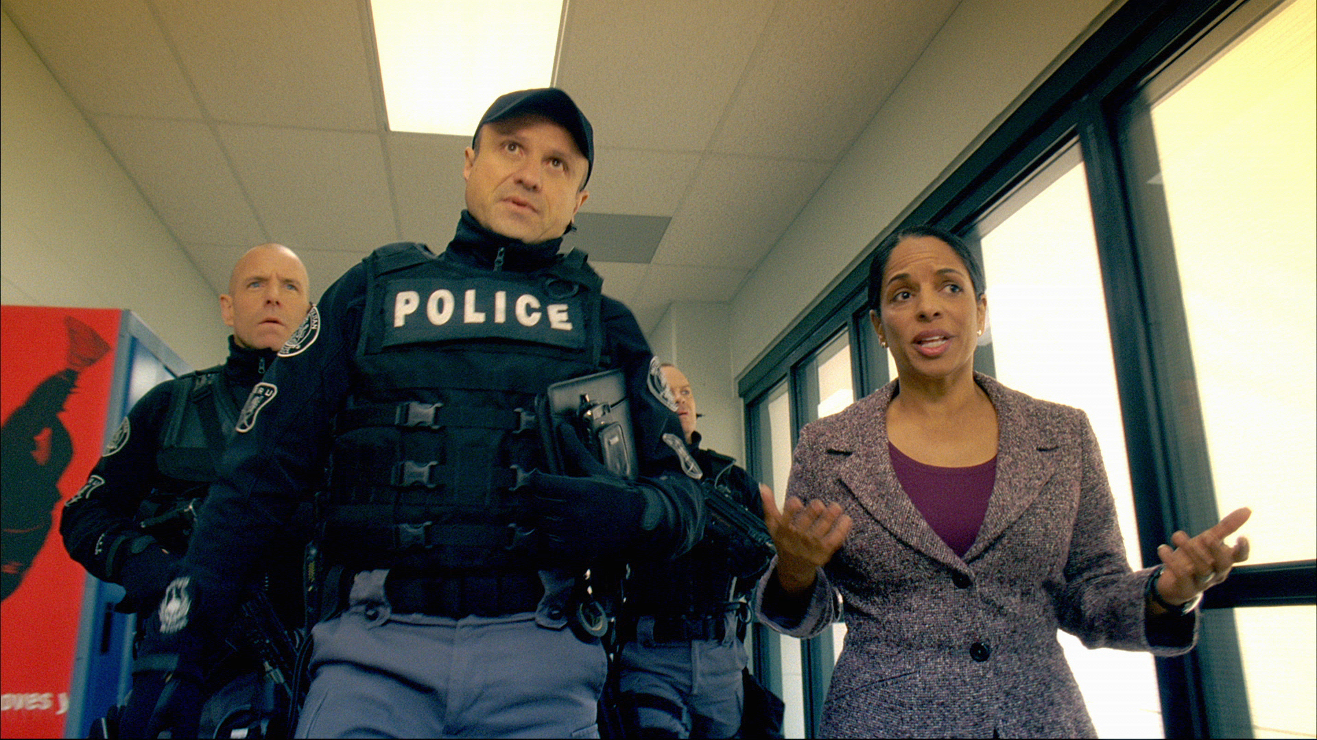 Watch Flashpoint Season 2 Episode 11: Flashpoint - Perfect Storm – Full ...