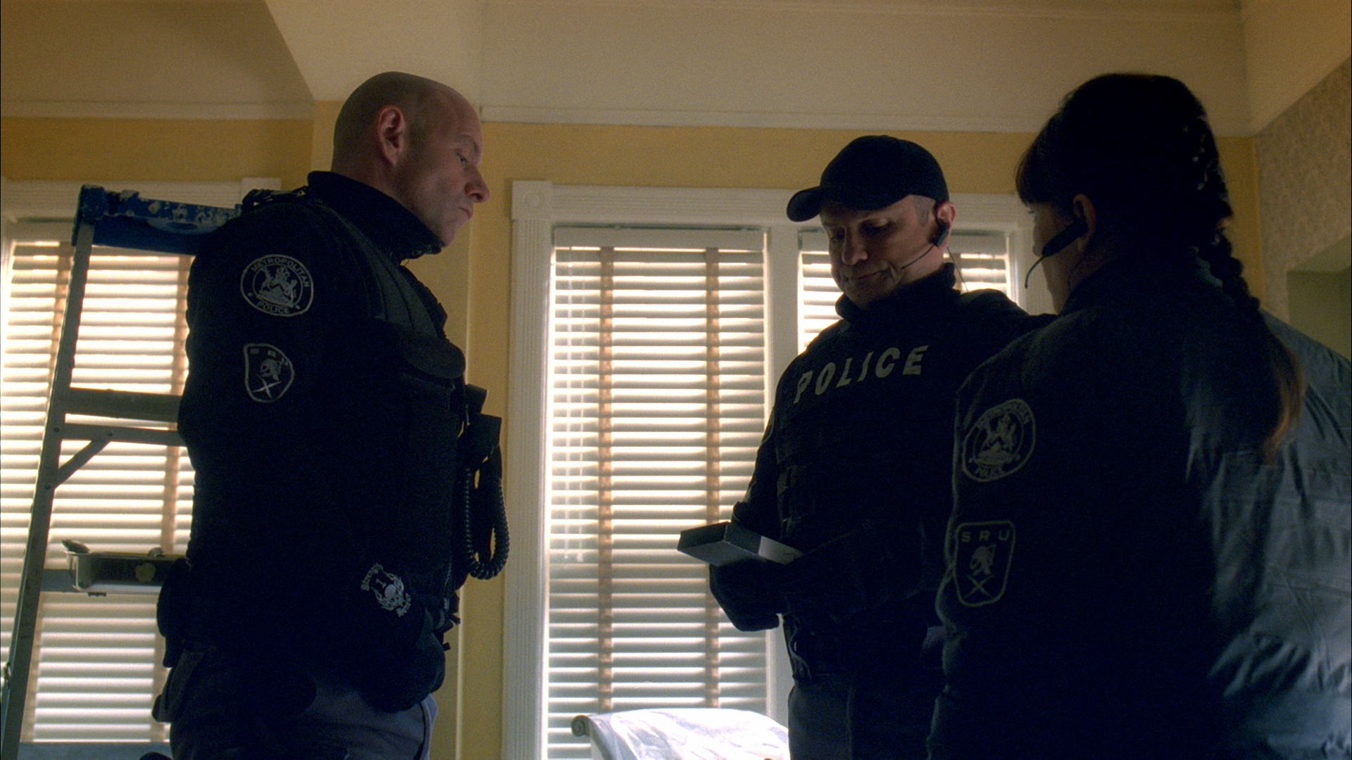 Watch Flashpoint Season 3 Episode 11: Flashpoint - Severed Ties – Full ...