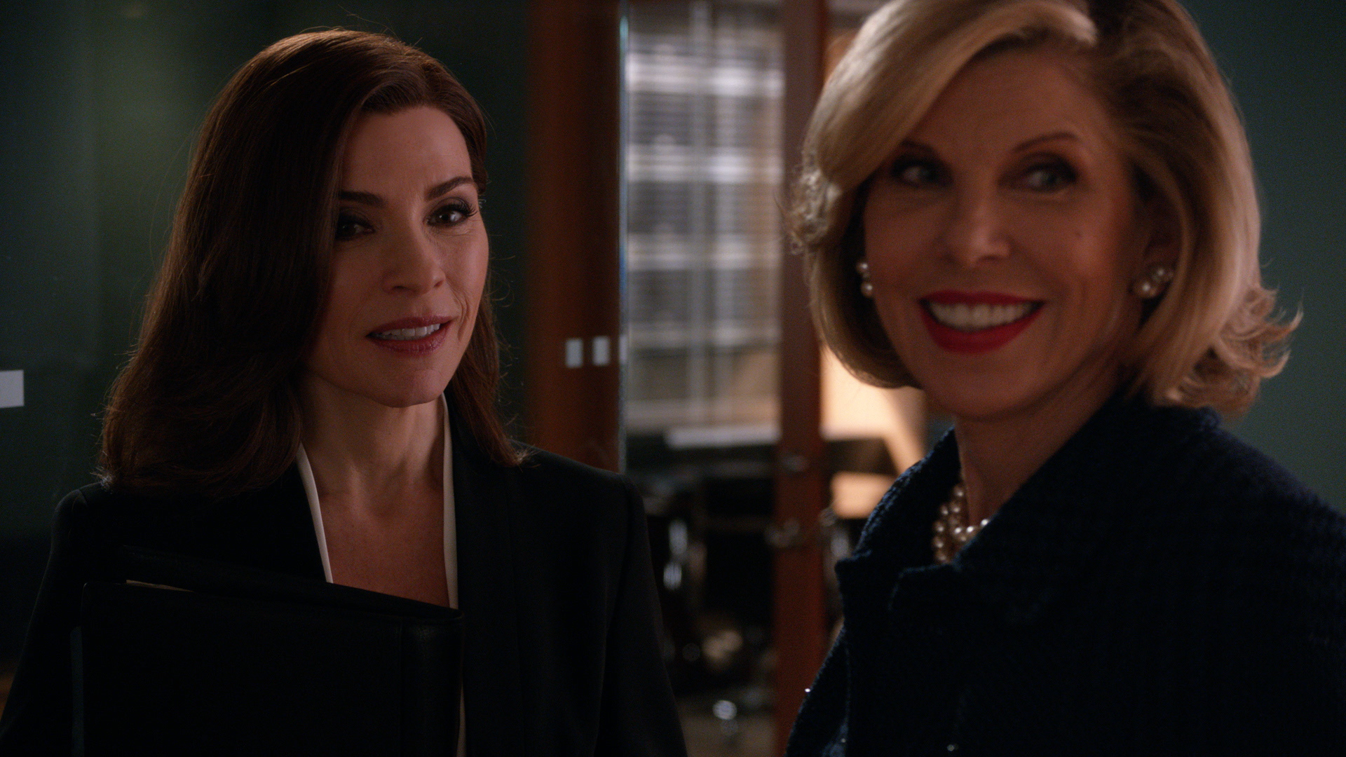 Watch The Good Wife Season 6 Episode 7: The Good Wife - Message ...
