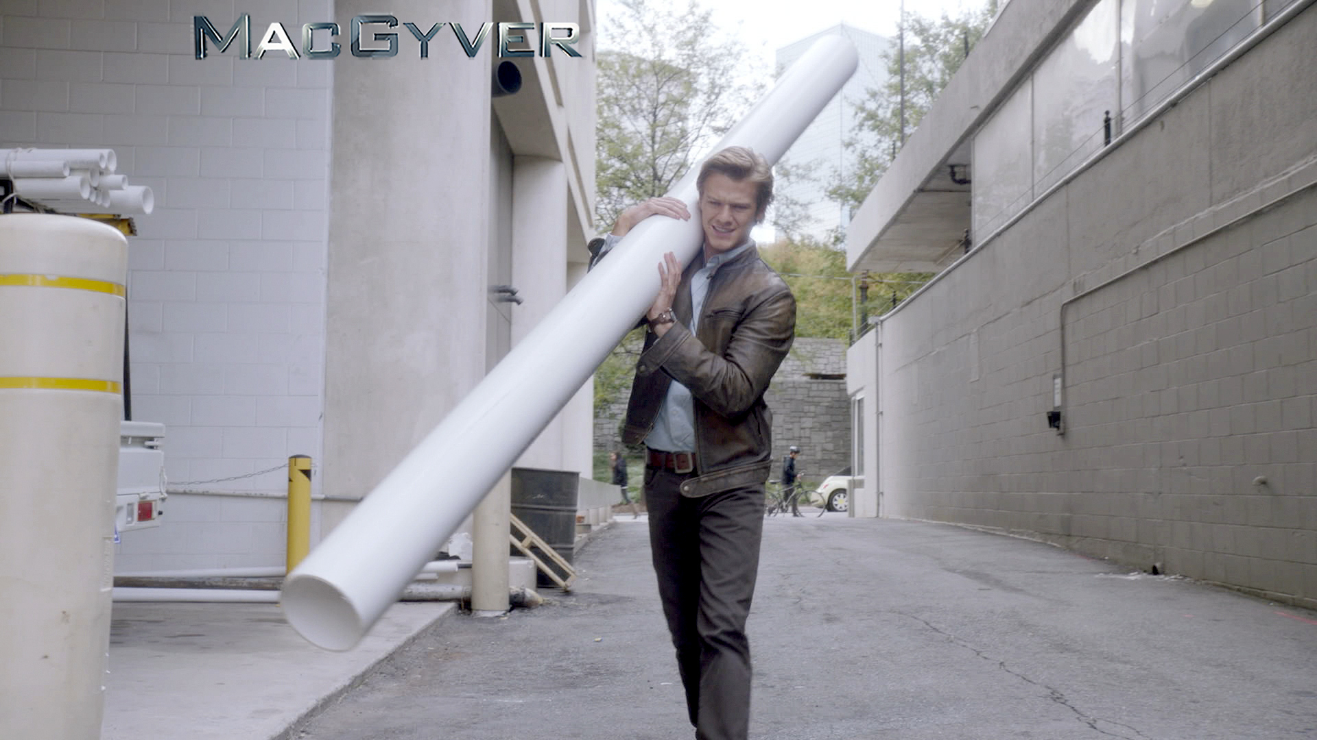 Watch MacGyver Season 1 Episode 11: MacGyver - Scissors – Full show on ...