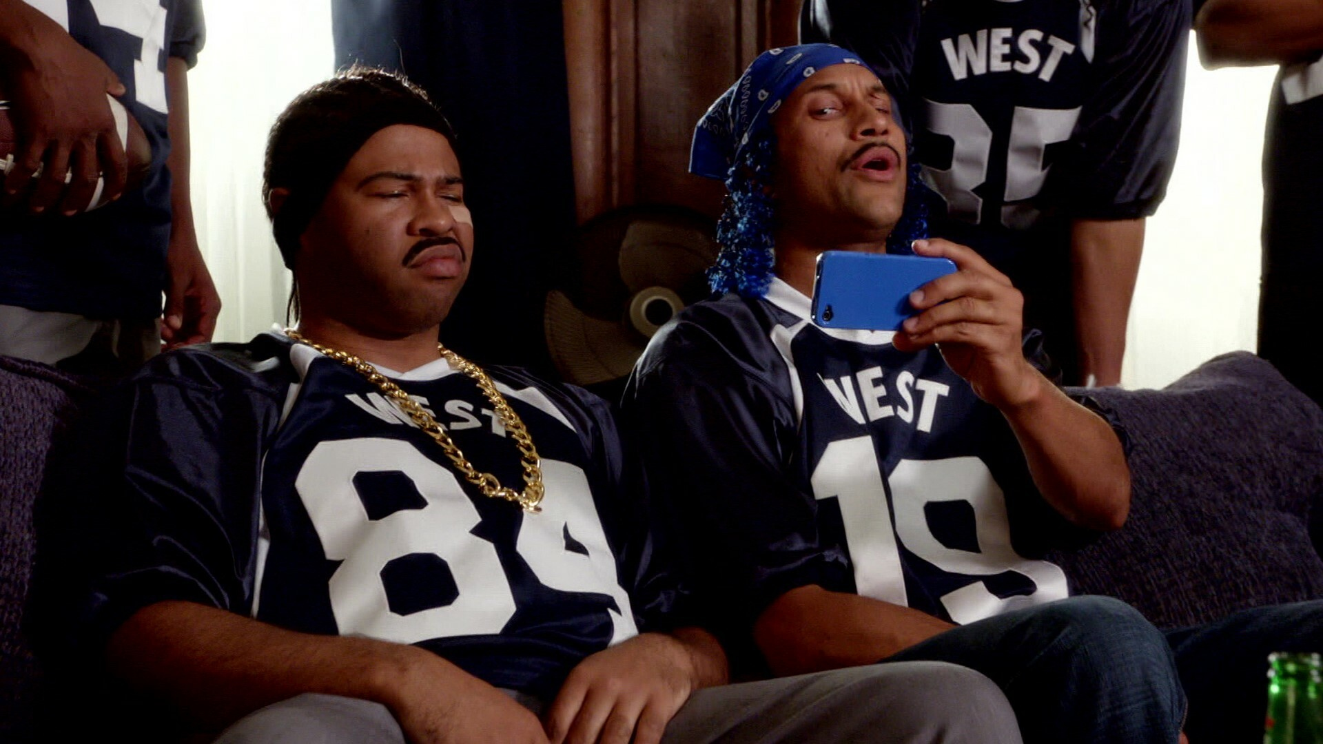Watch Key & Peele Season 3 Episode 2: Key & Peele - East Bowl/West Bowl ...
