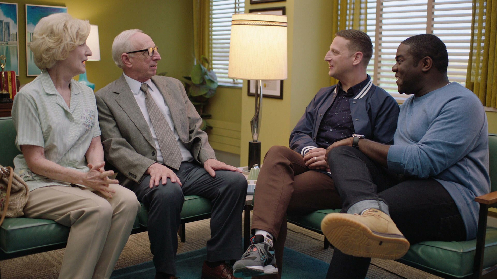 Watch Detroiters Season 1 Episode 7: Detroiters - Smilin' Jack – Full ...