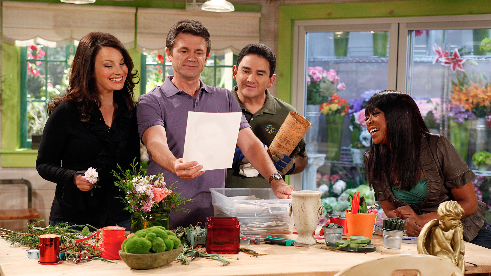 Watch Happily Divorced Season 1 Episode 4: A Date With Destiny - Full show on Paramount Plus