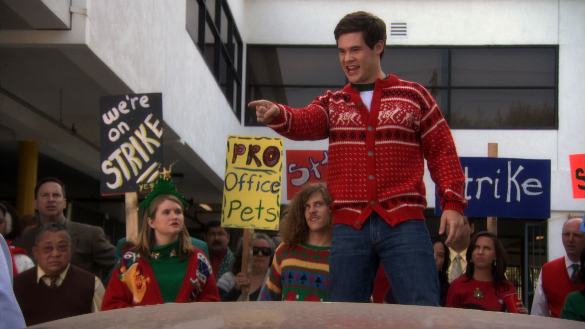 Watch Workaholics Season 1 Episode 6: Workaholics - The Strike – Full ...