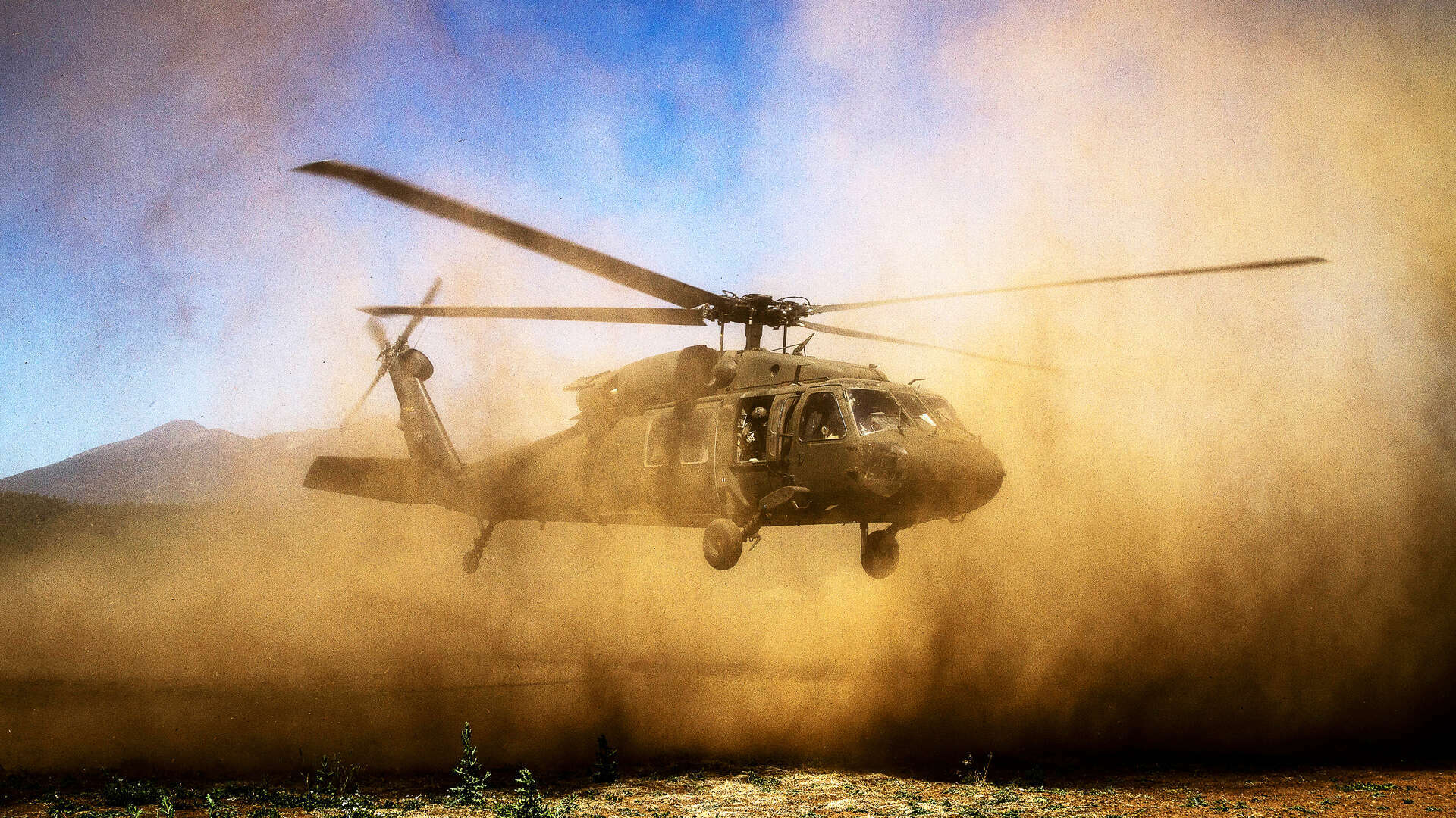 Watch Air Warriors Season 7 Episode 2: Air Warriors - Top Choppers ...