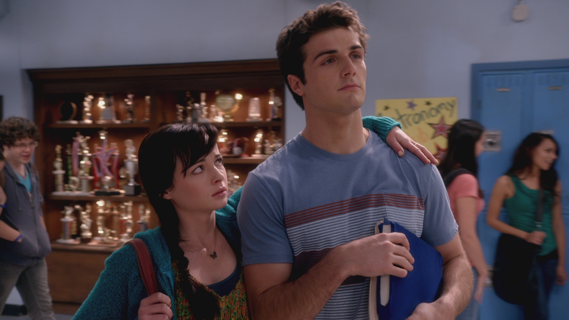 Watch Awkward. Season 3 Episode 3: A Little Less Conversation - Full ...