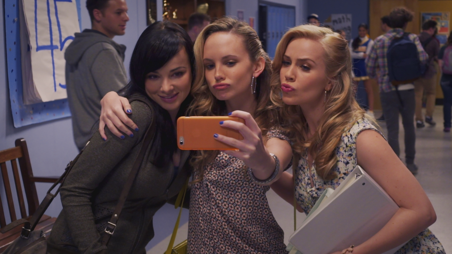 Watch Awkward. Season 5 Episode 3: Awkward. - Jenna in Wonderland ...