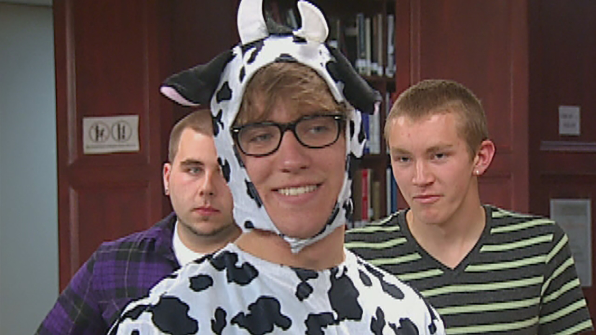 Watch Silent Library Season 4 Episode 22: Silent Library - Strike Balls ...