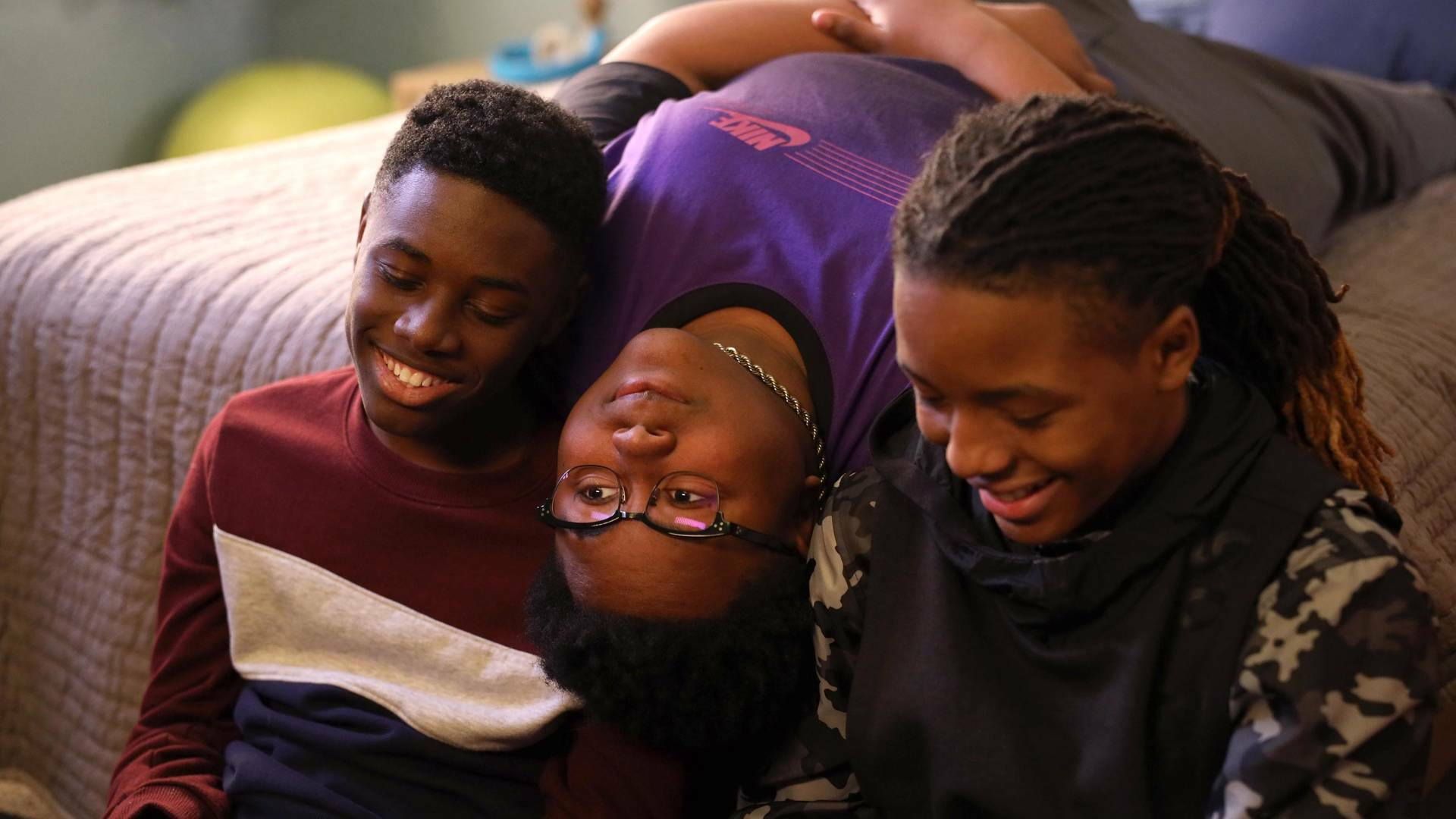 Watch The Chi Season 3 Episode 8: The Chi - Frunchroom – Full show on ...