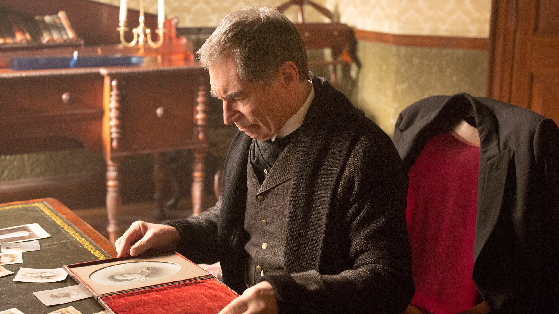 Watch Penny Dreadful Season 2 Episode 8: Penny Dreadful - Memento Mori ...