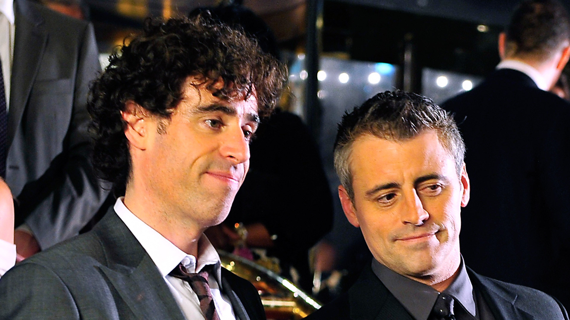 Watch Episodes Season 1 Episode 5: Episodes - episode five – Full show ...