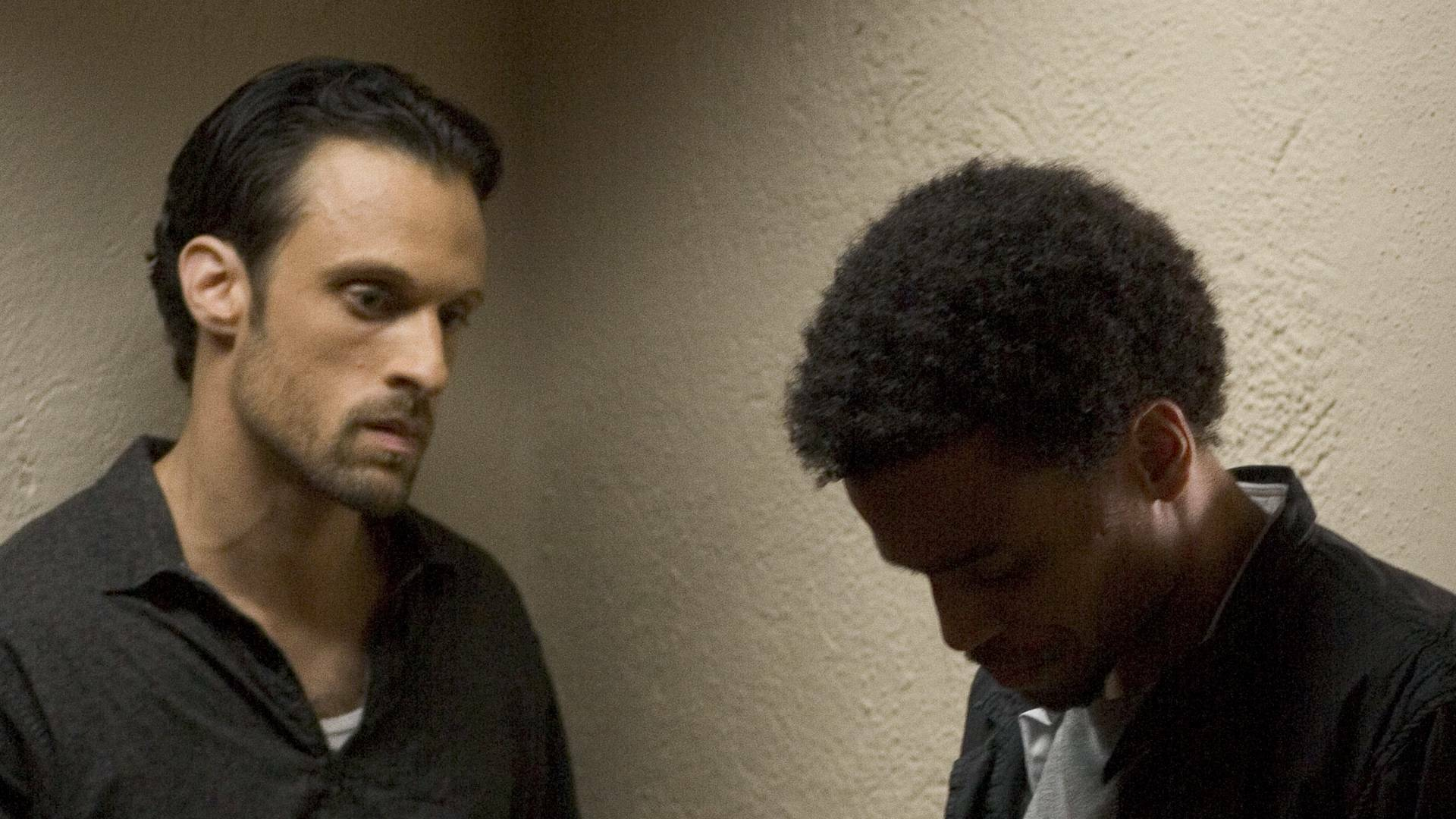 Watch Sleeper Cell Season 1 Episode 7: Sleeper Cell - Immigrant – Full ...