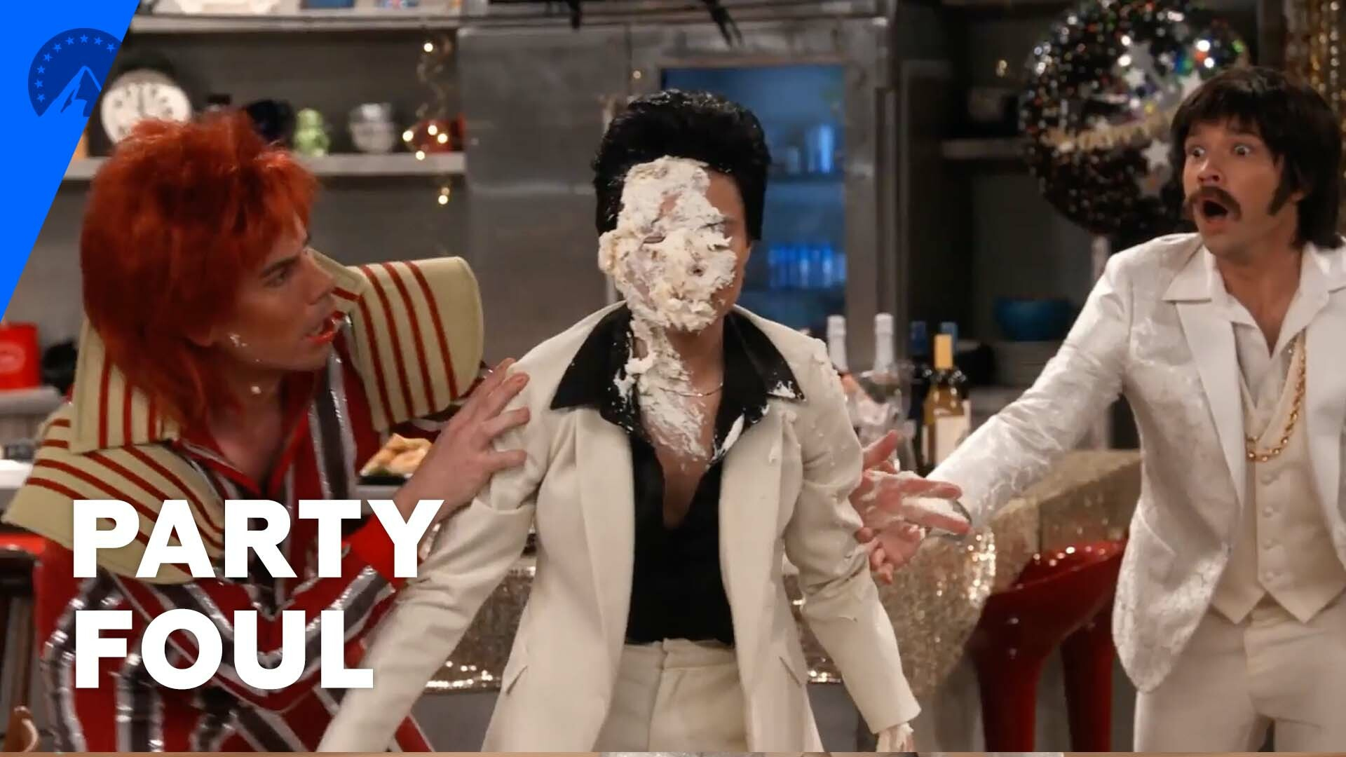 Watch iCarly Season 2, Episode 10 - Party Foul - Paramount+