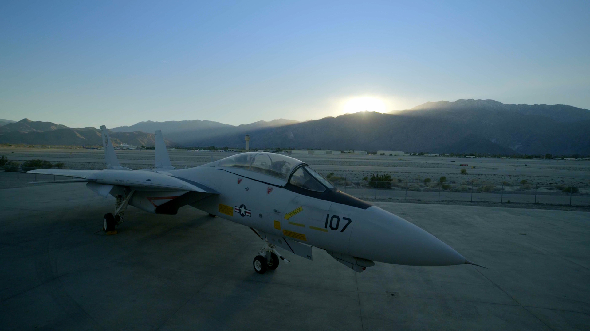 Watch Air Warriors Season 11 Episode 1: F-14 Tomcat - Full show on Paramount Plus