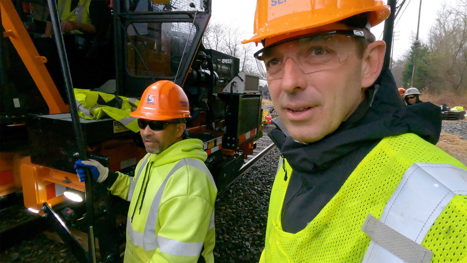 Watch How Did They Fix That? Season 2 Episode 8: How Did They Fix That ...