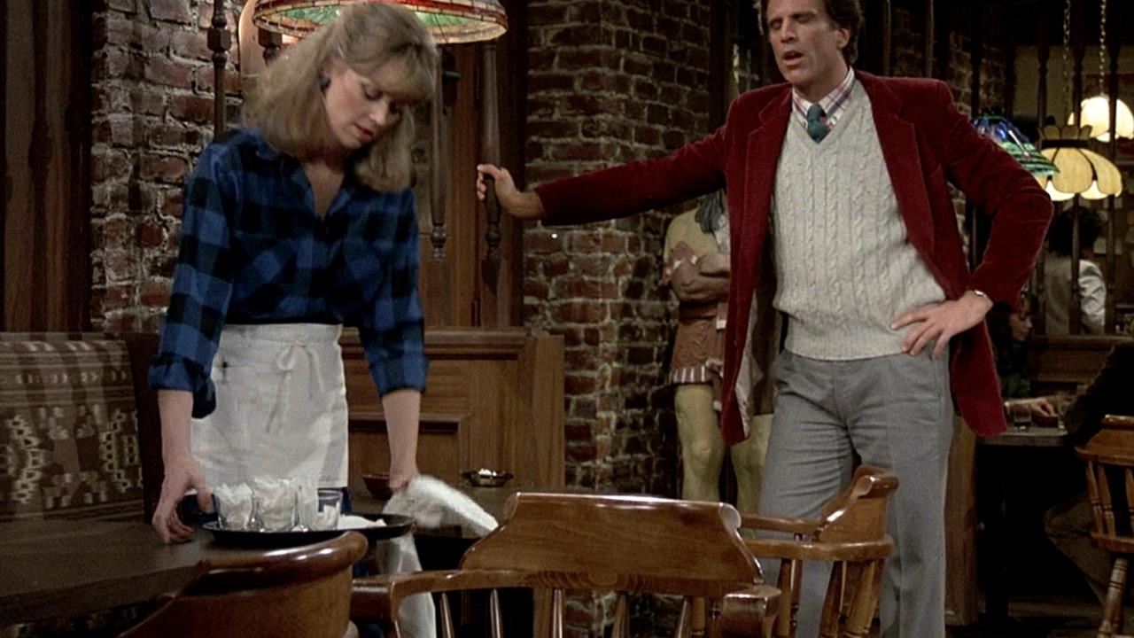 Watch Cheers Season 4 Episode 10: Cheers - The Bar Stoolie – Full show ...
