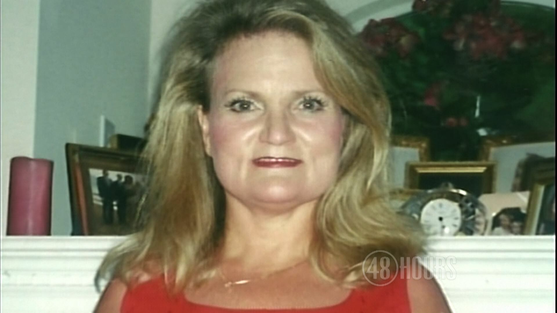 Watch 48 Hours Season 25 Episode 60: Every Picture Tells a Story - Full ...