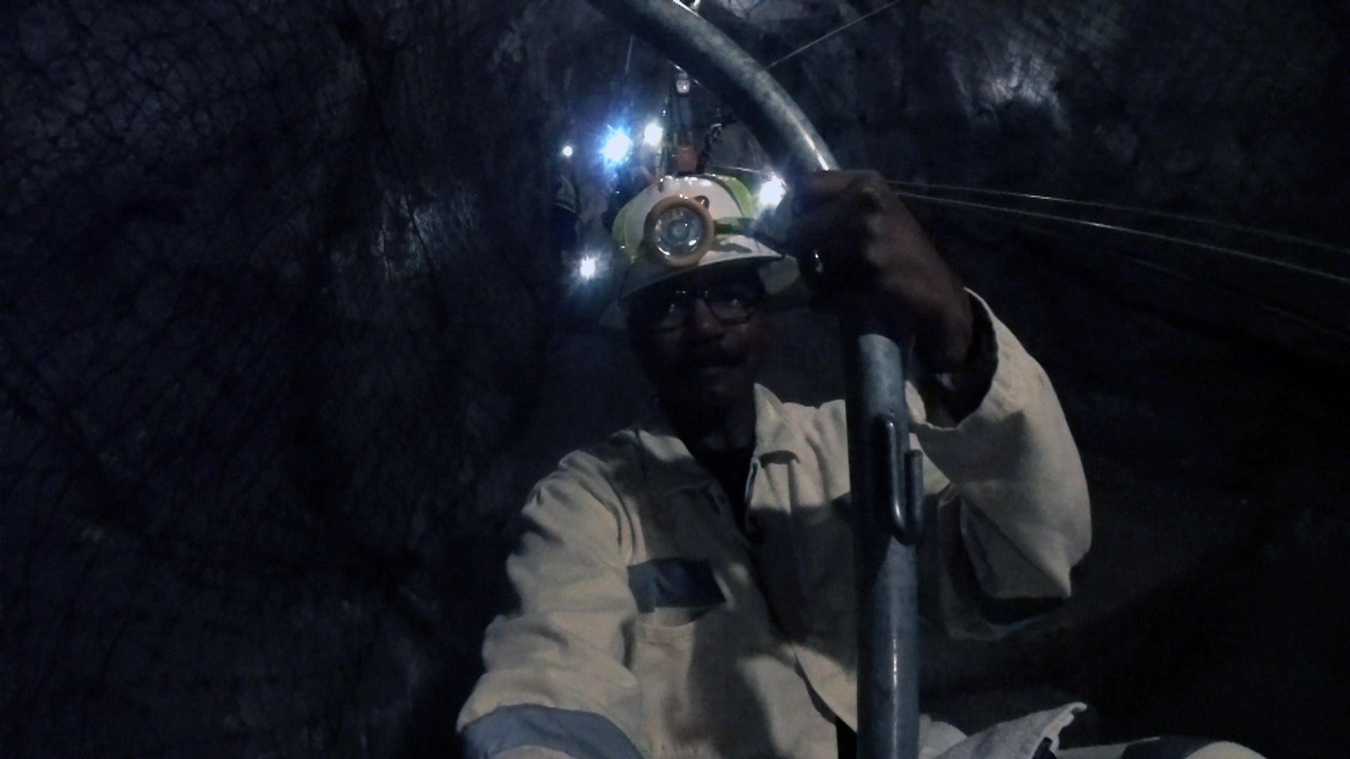 Watch 60 Minutes: What lies 2 miles below Earth's surface? - Full show ...