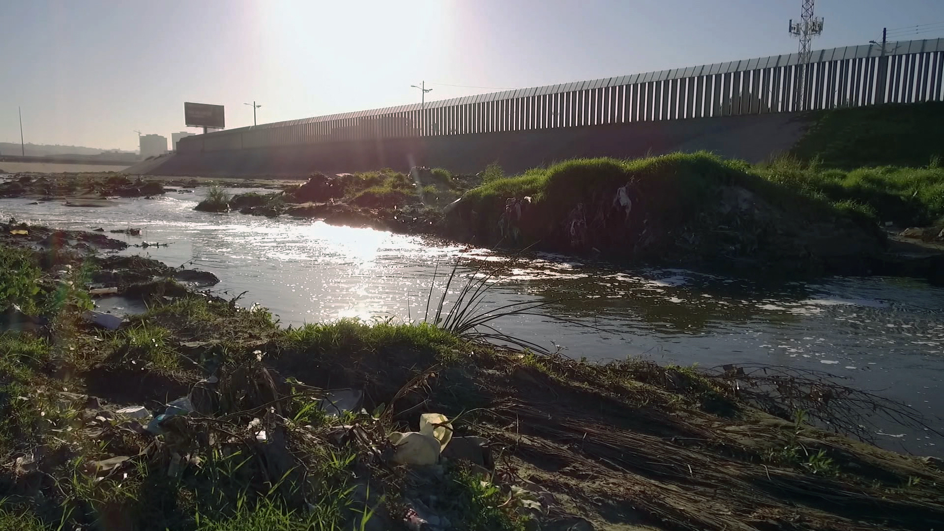 Watch 60 Minutes Overtime: Toxic waste spilling across the border ...