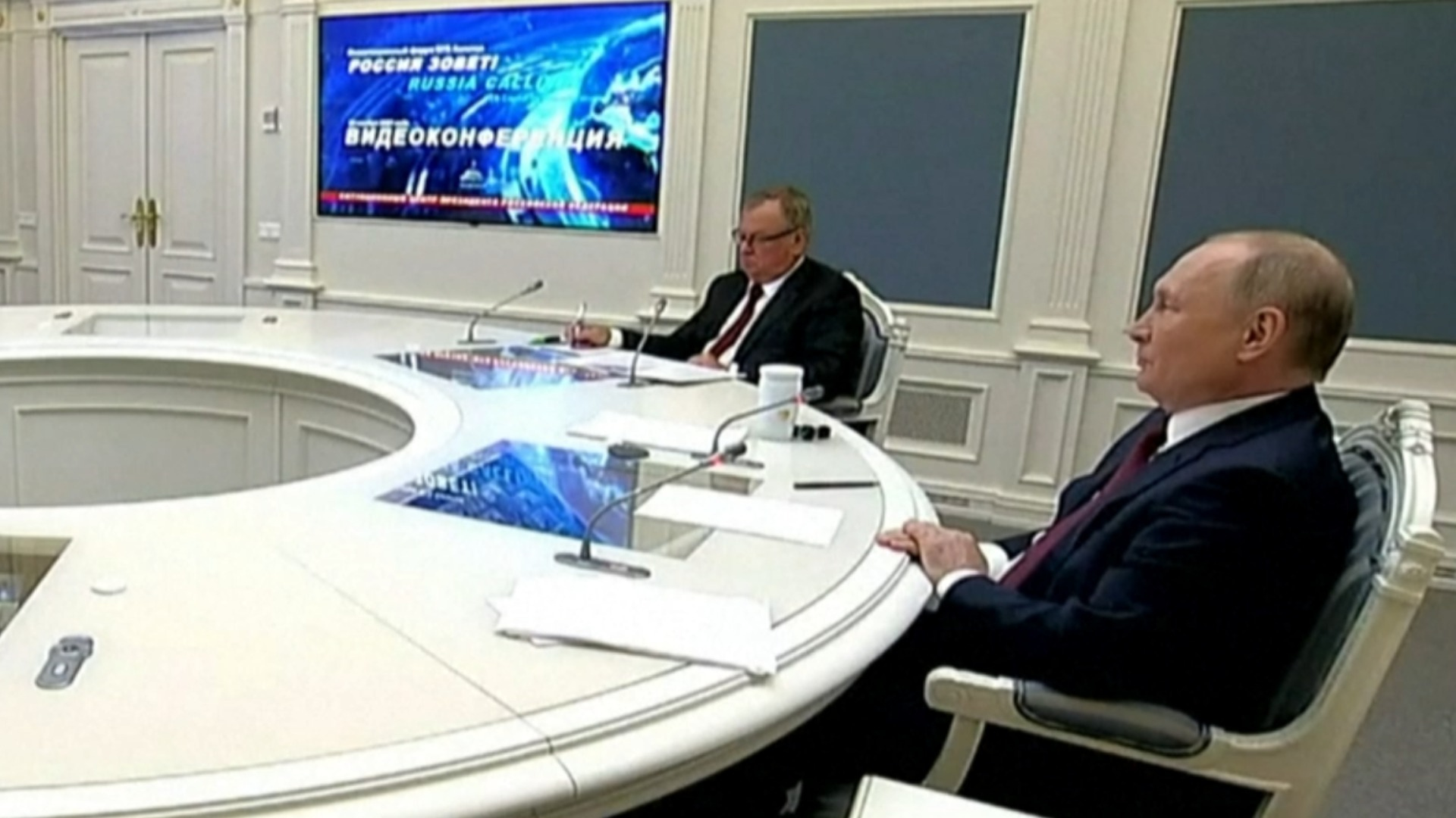 Watch CBSN AM Season Episode : WorldView: Russia's President Vladimir ...