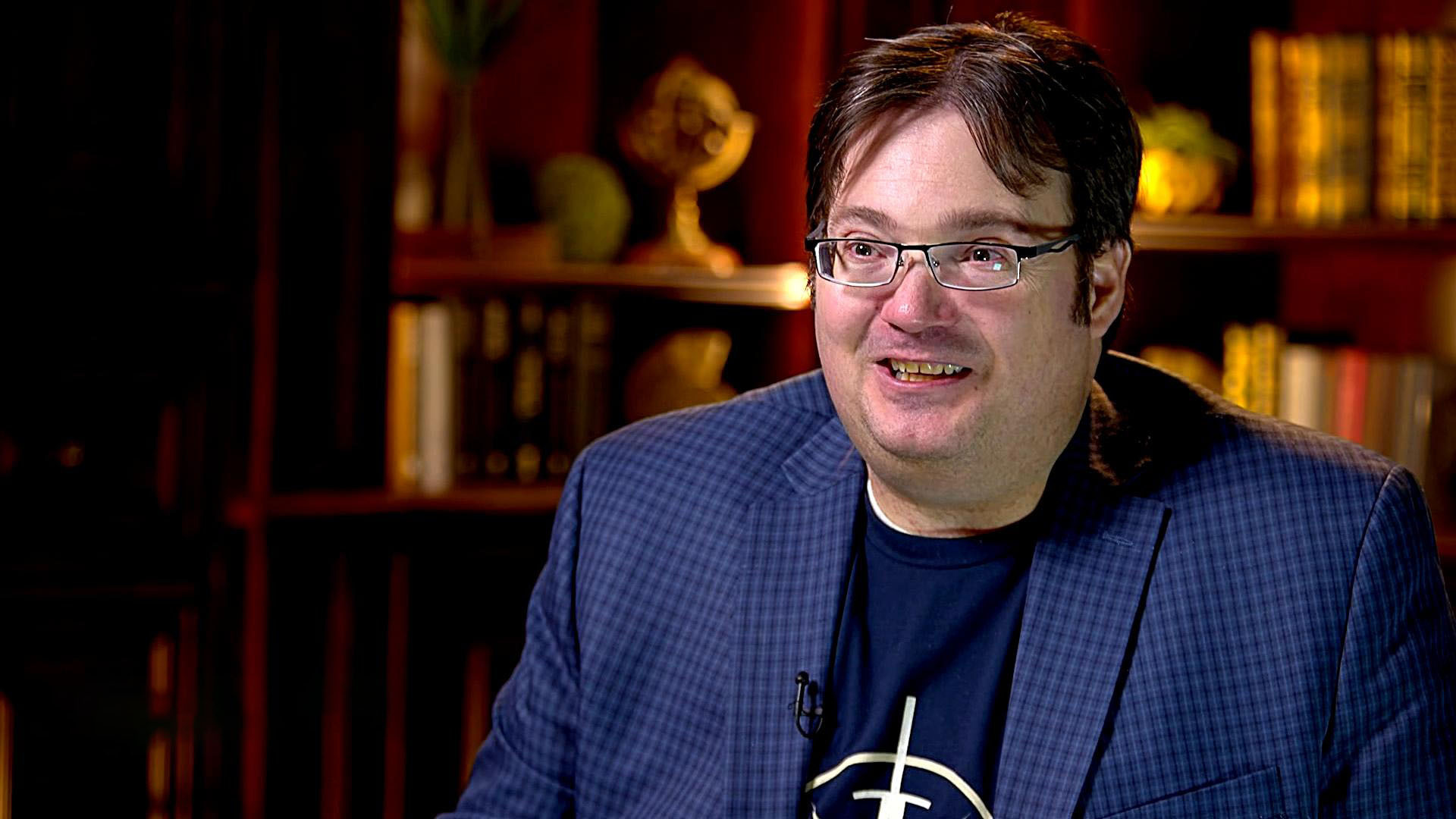Watch CBS Saturday Morning: Brandon Sanderson on Kickstarter campaign ...
