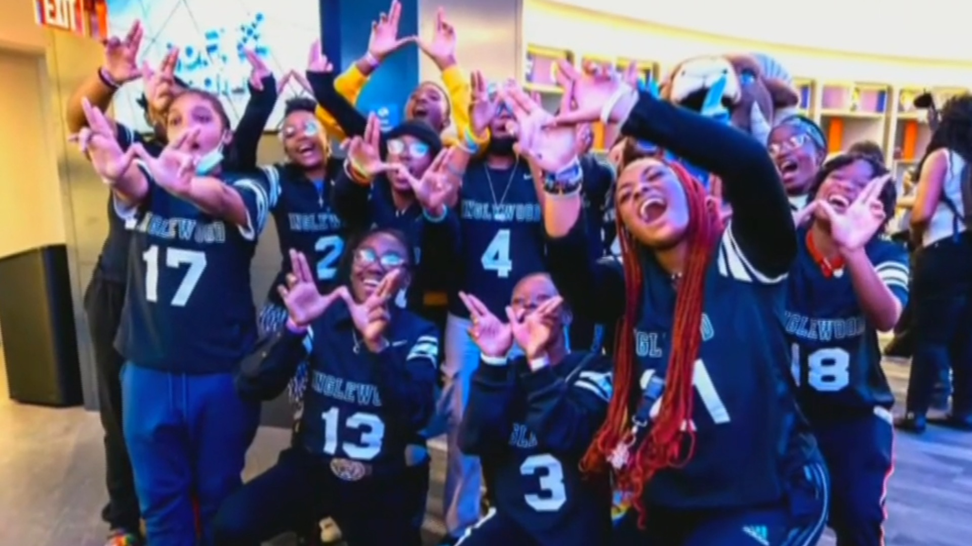 Watch CBS Evening News: High school girls' flag football gains ...