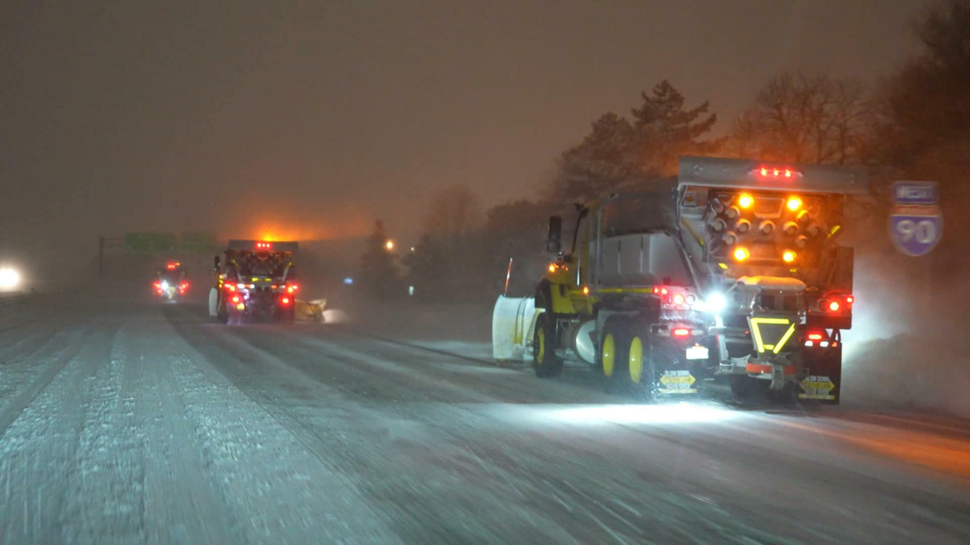 Watch CBS Mornings Season Episode : Dangerous lake-effect snow pummels ...