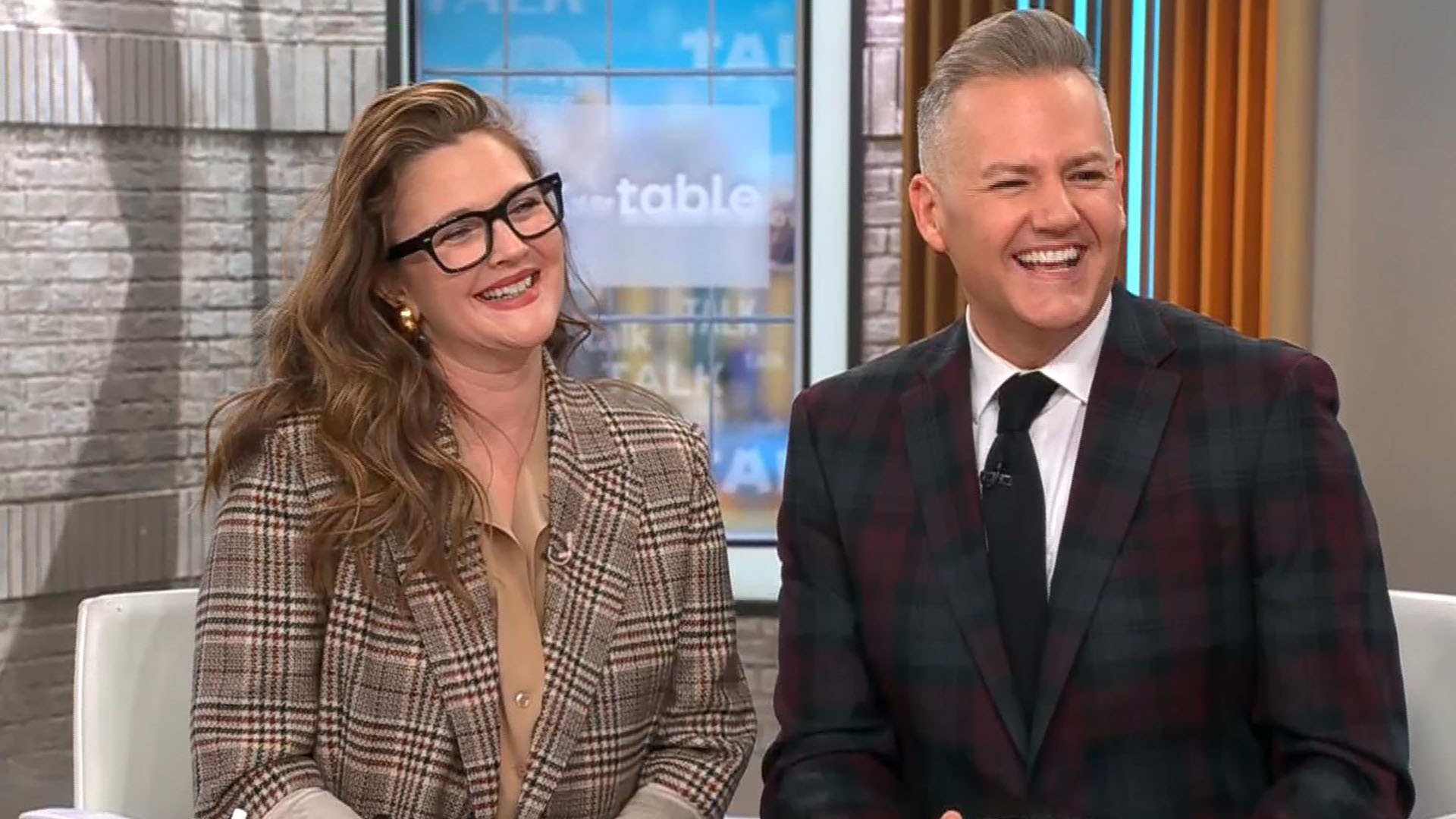 Watch CBS Mornings: Drew Barrymore shares her "Talk of the Table" - Full show on CBS